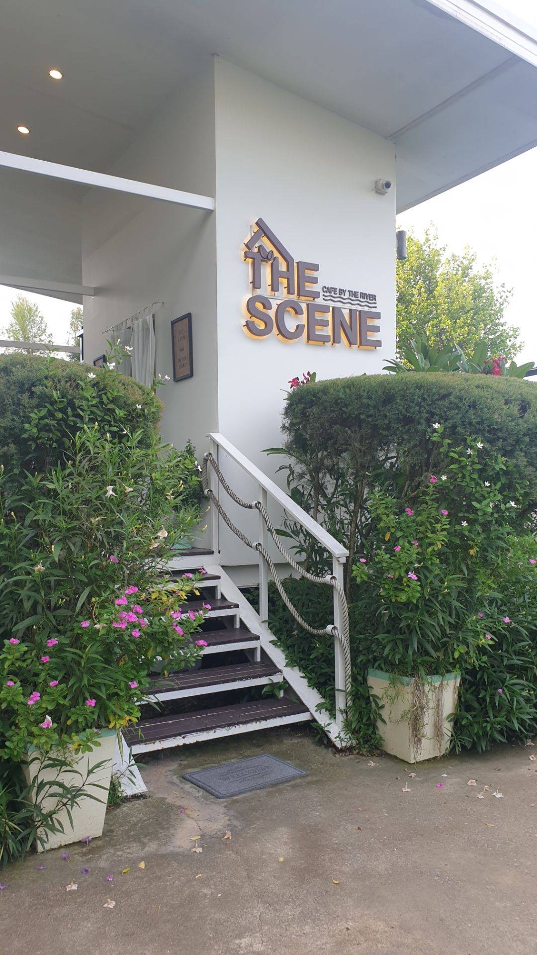 รูป The Scene Cafe By The River