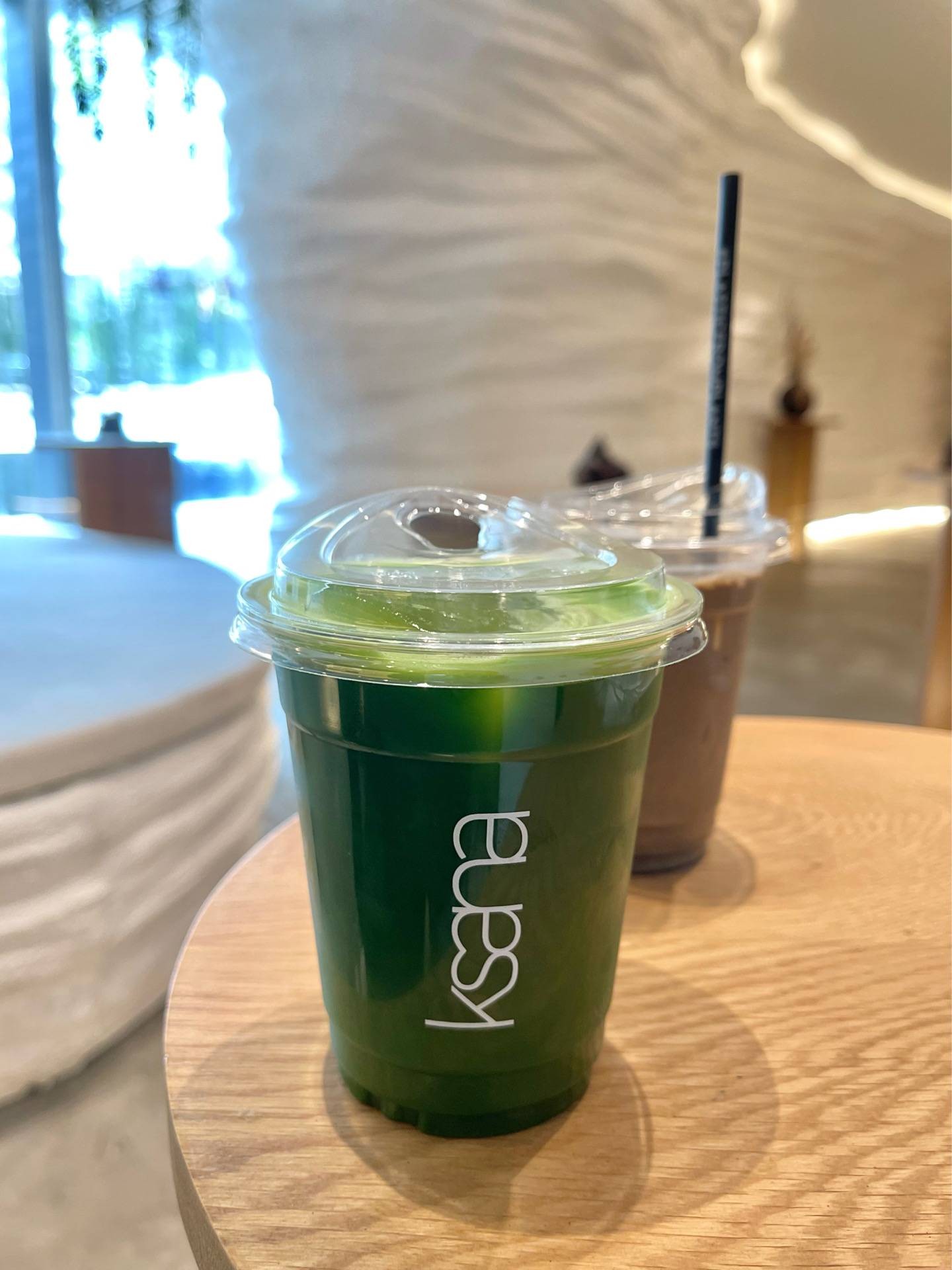 รีวิว Ksana matcha Flagship Store (OCC Ploenchit) - KSANA 🍵 OCC