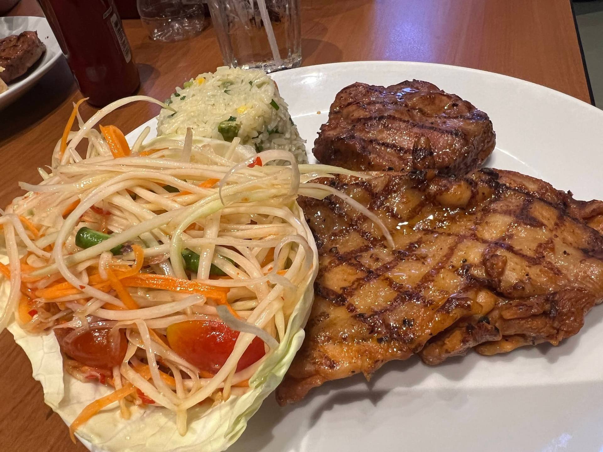 รีวิว Eat Am Are เมเจอร์ ซีนีเพล็กซ์ รัชโยธิน - เสต็กดี ราคาไม่แพง ...