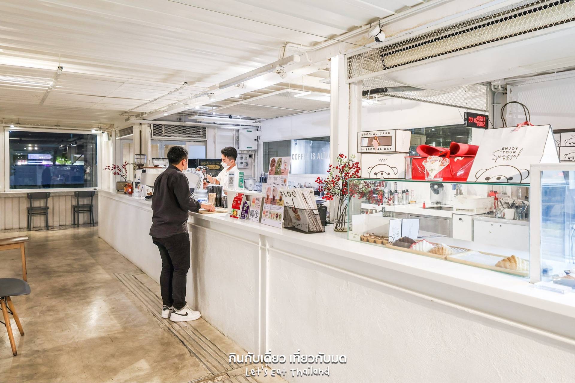 รูป THINK CAFE & EATERY เดอะบล๊อค ราชพฤกษ์