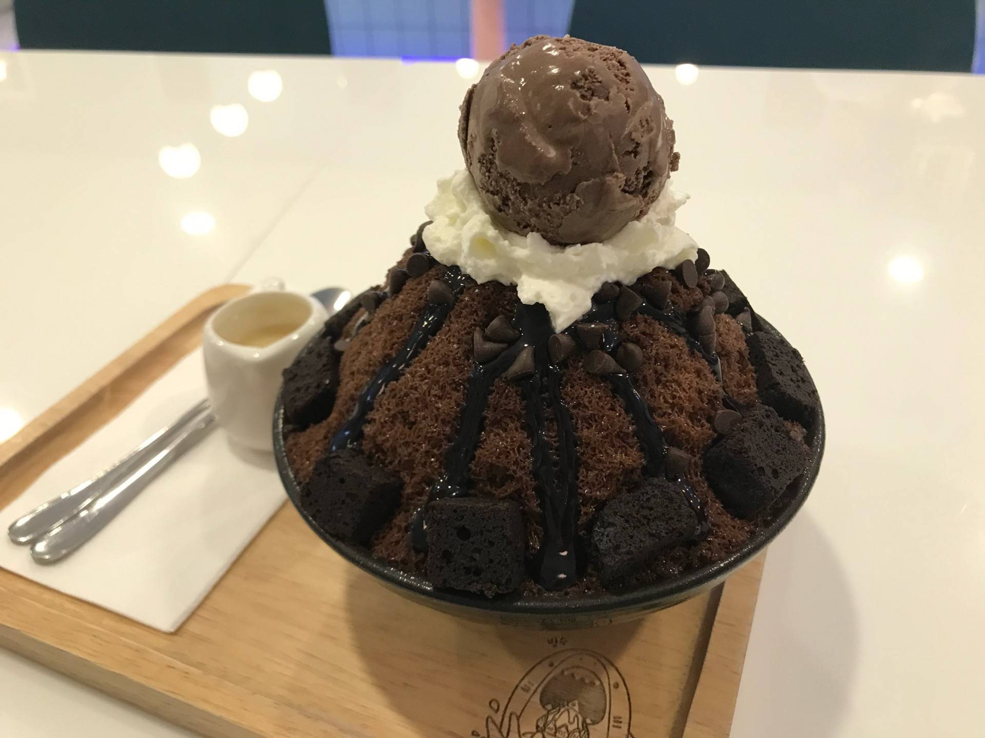 รีวิว Ice-nee Bingsu&Cafe พัทยา-นาเกลือ - คาเฟ่ขนมหวาน อาหารพร้อม