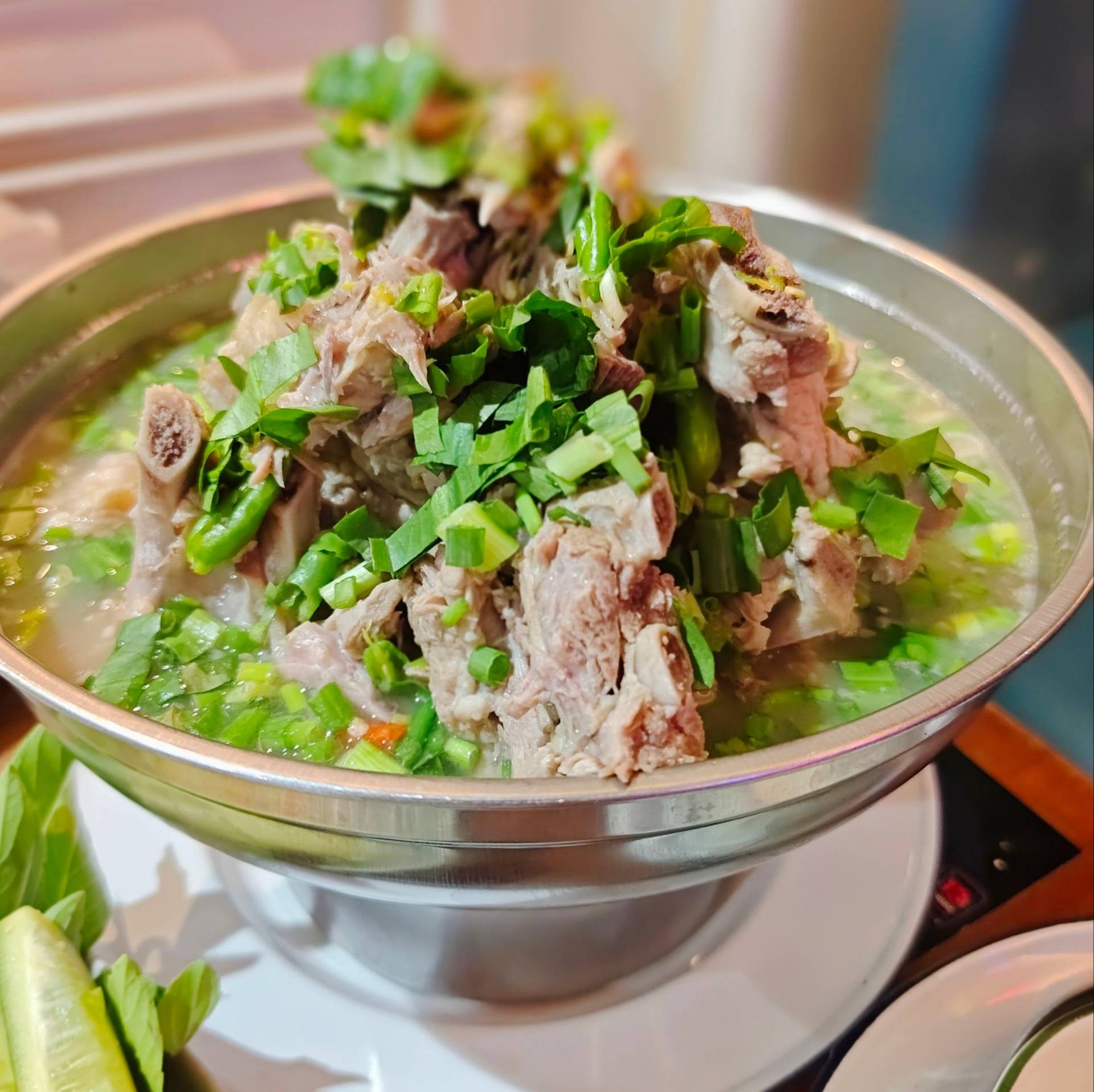 Sour & Spicy Pork Spine Soup ร้าน Zaab Eli (แซ่บอีลี่) สีลมคอมเพล็กซ์