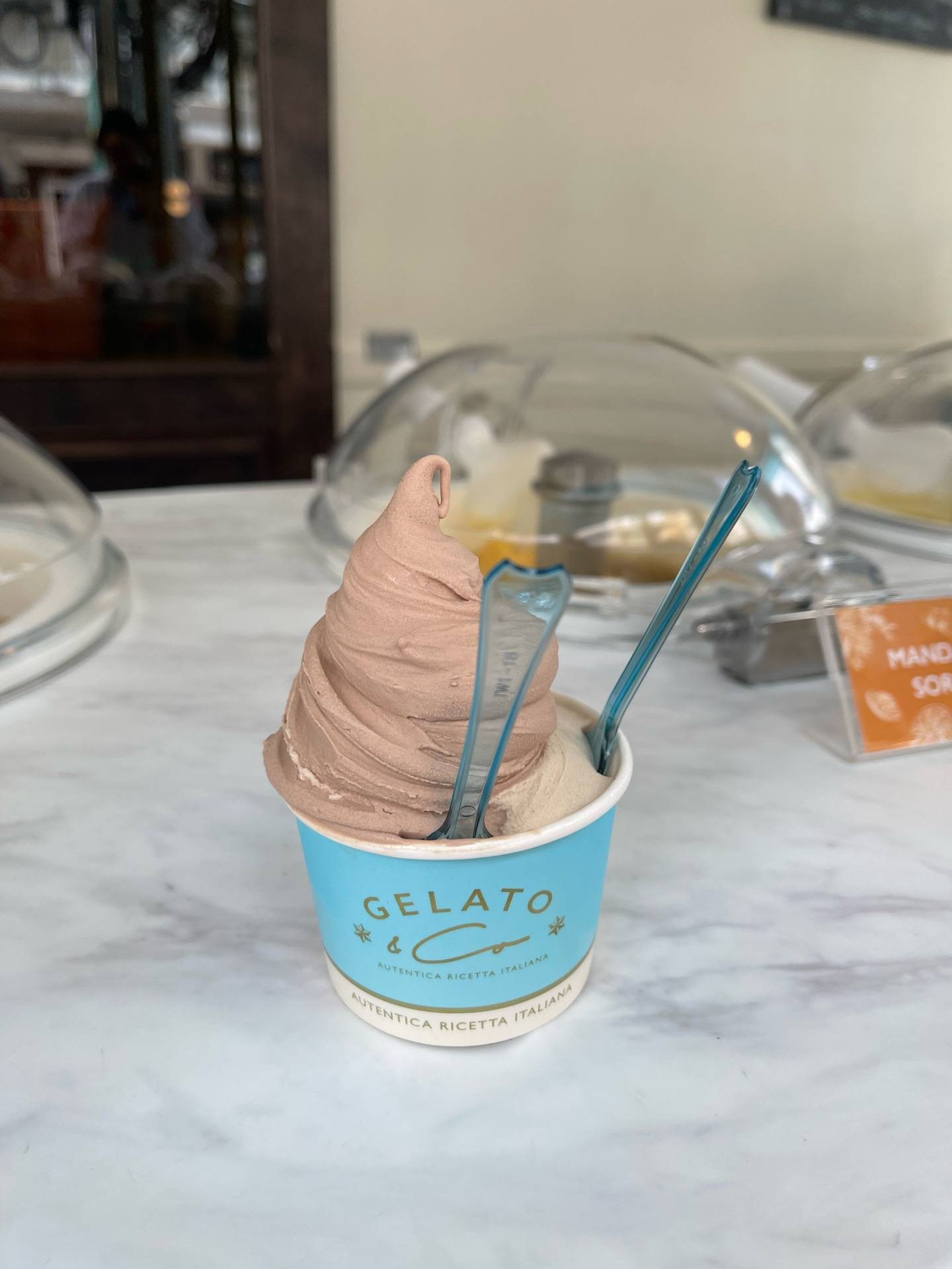 รีวิว Gelato & Co Autentica Ricetta Italiana Phrom Phong - Gelato & Co Autentica Ricetta Italiana🍦