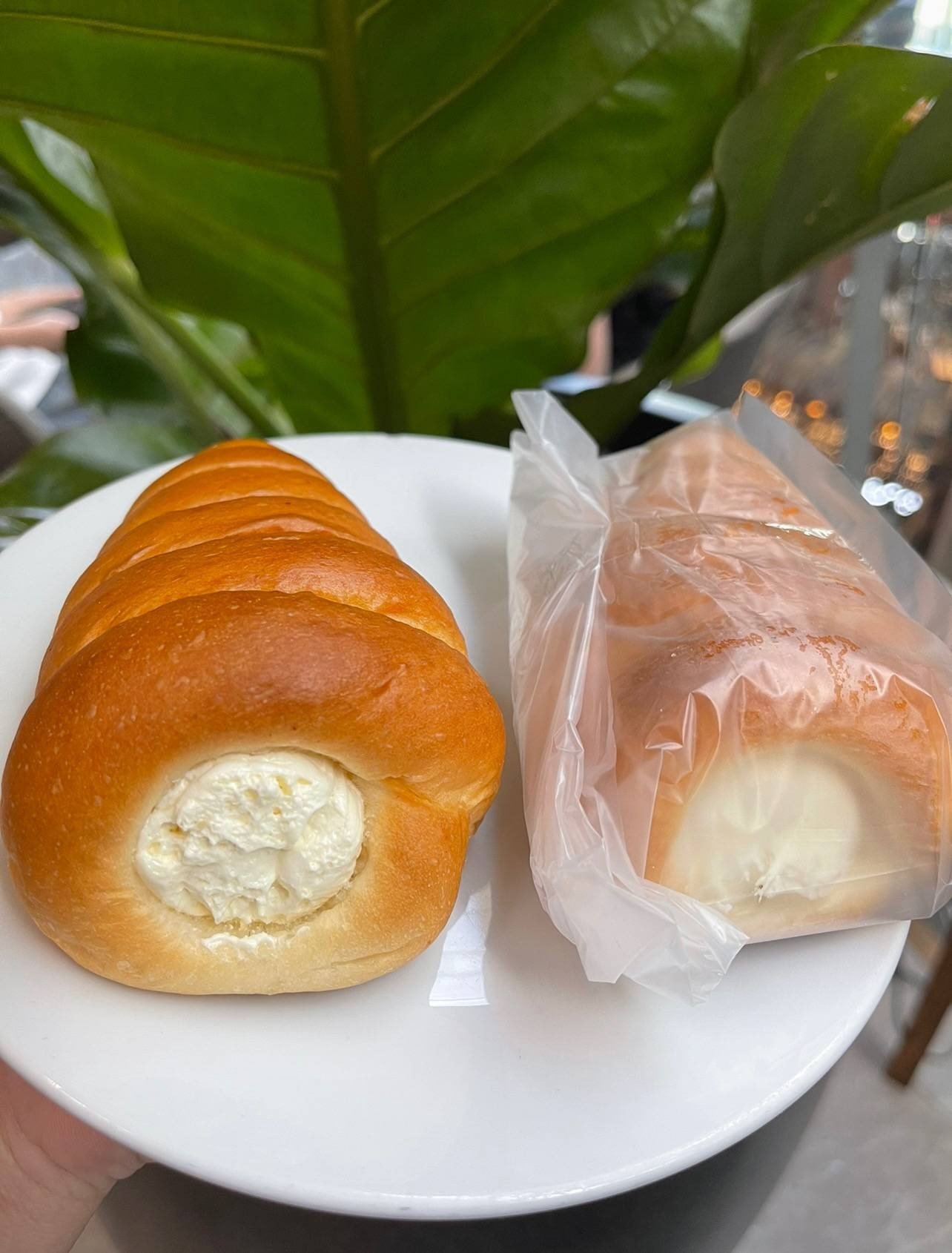 รีวิว J's bakery - ยืนหนึ่งเรื่องขนม อร่อยมาก
