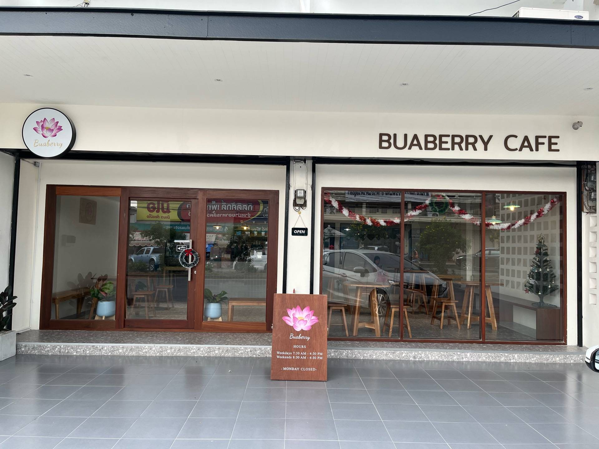 รีวิว Buaberry Cafe - กาแฟอร่อย บรรยากาศสบาย ๆ
