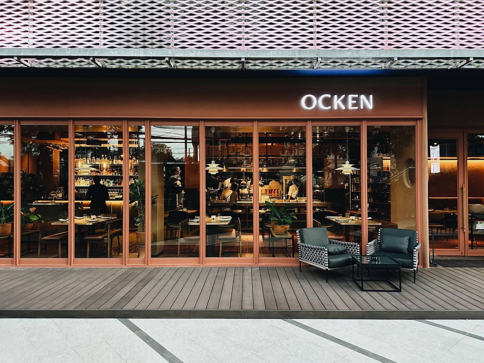 รีวิว OCKEN - OCKEN การกลับมาในรอบหลายปีของร้านอาหารดังแห่งถนนสาทรที่มี ...