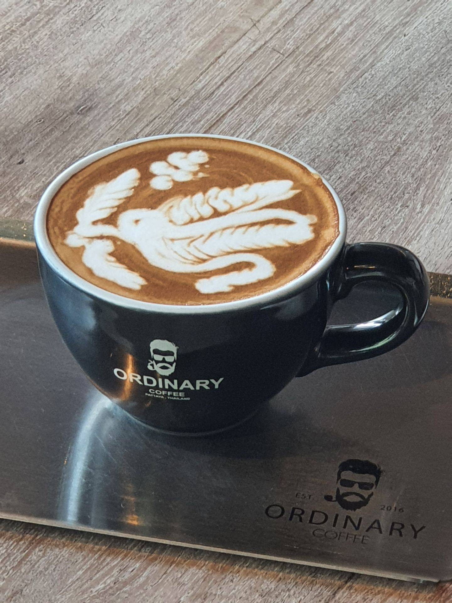 รีวิว Ordinary Coffee X The Now - ร้านสวย นั่งสบาย กาแฟโอเค