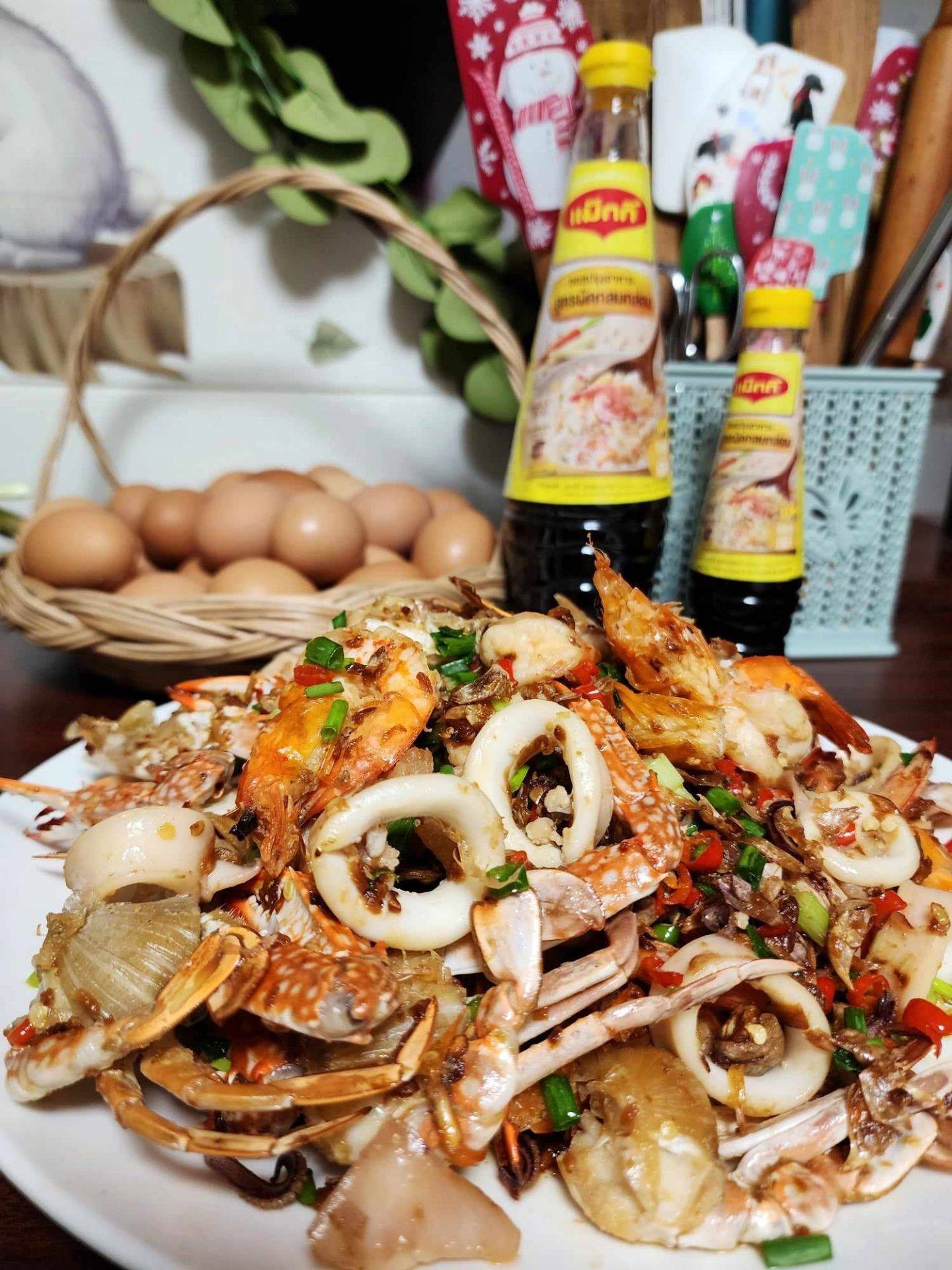 สูตร ทะเลคั่วพริกเกลือ #wongnaichef พร้อมวิธีทำโดย Pattama Satansathit