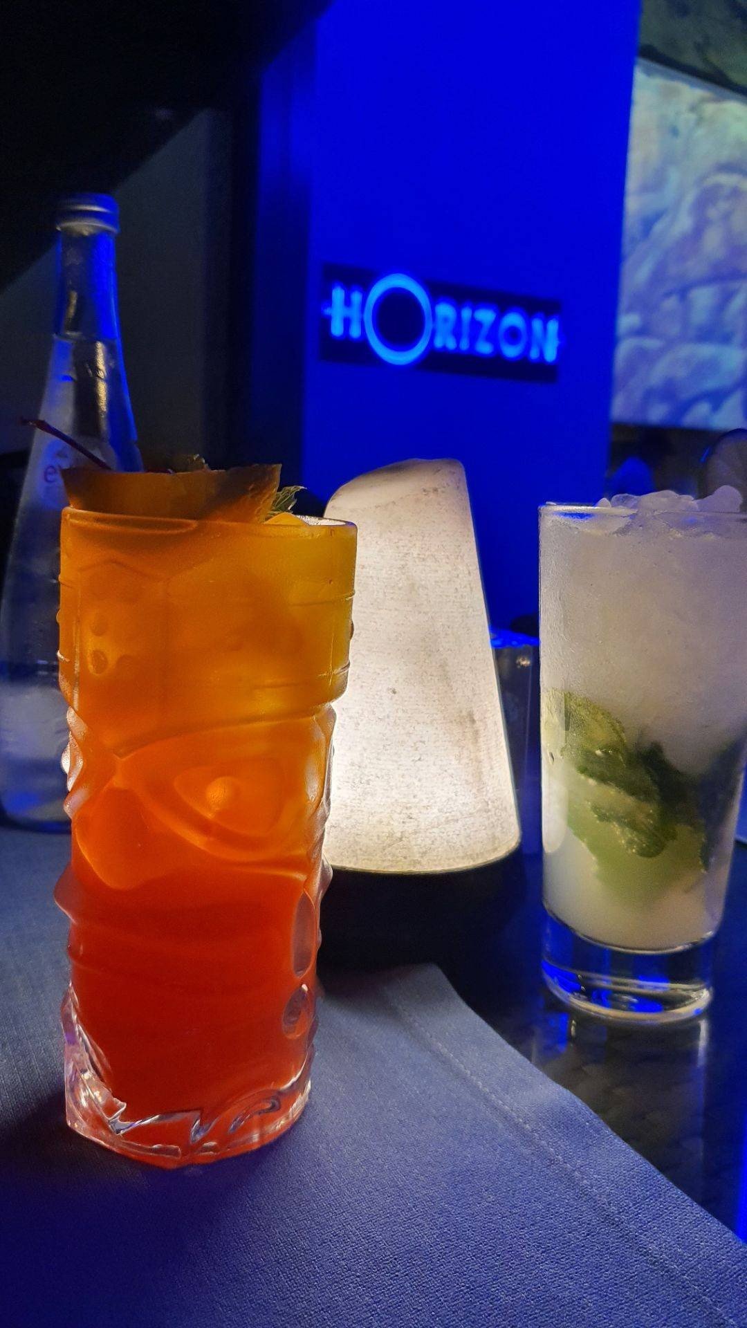 รูป Horizon Rooftop Restaurant & Bar, Hilton Pattaya