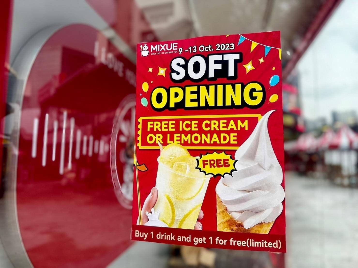 รีวิว Mixue ตลาดต้นสัก นนทบุรี สนามบินน้ำ - พนักงานคล่องแคล่ว บริการดี ...