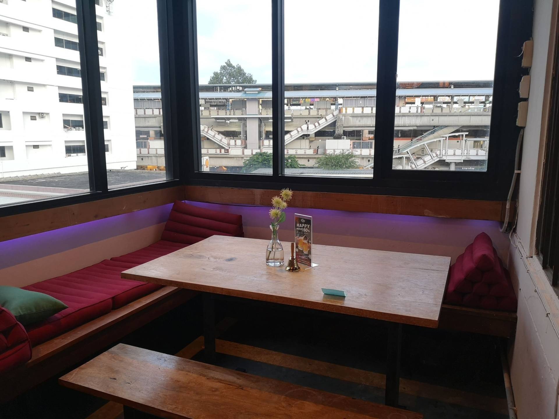 รูป เปิบ (PERB) อารีย์ ซอย1