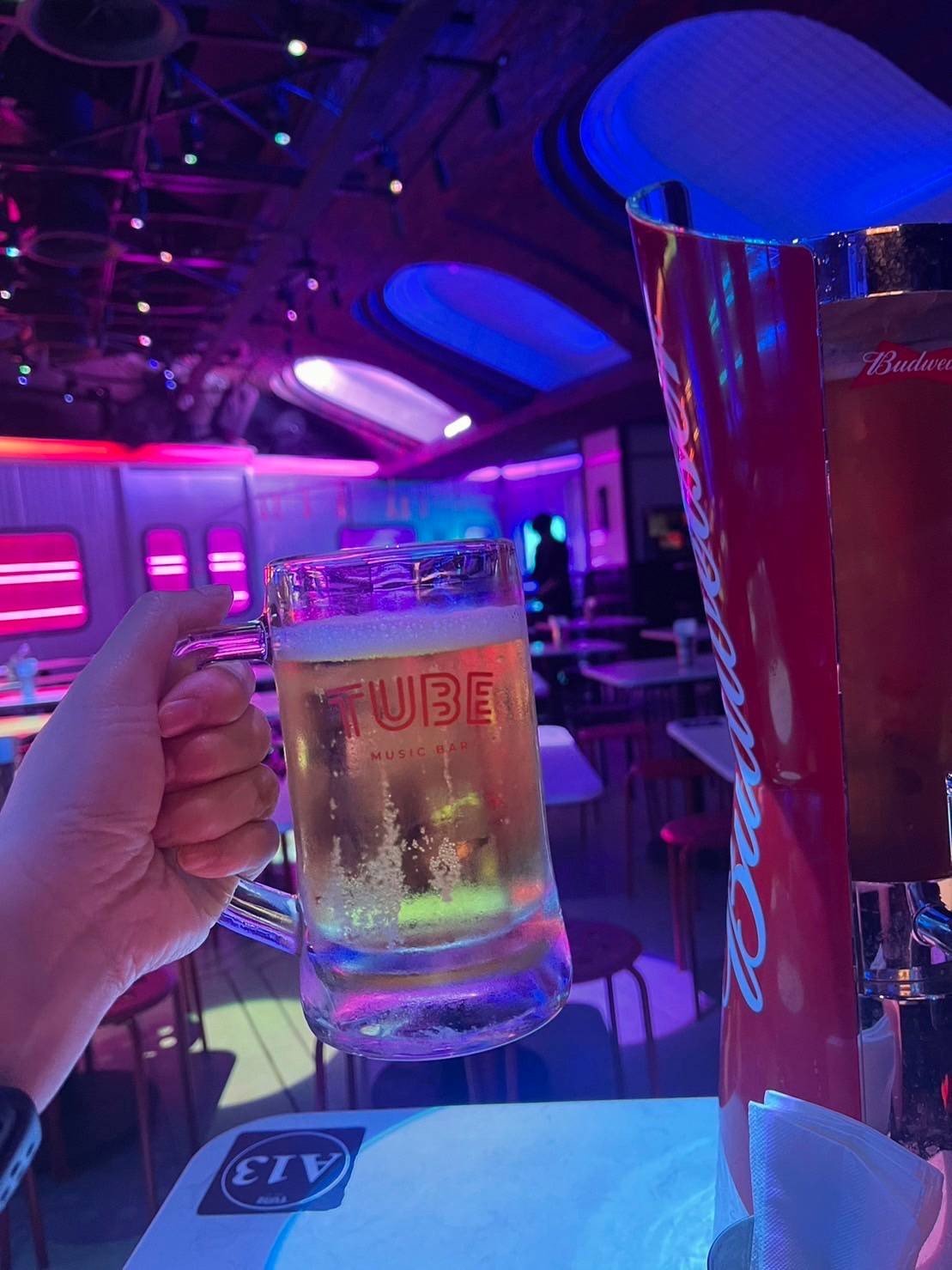 รีวิว Tube Music Bar