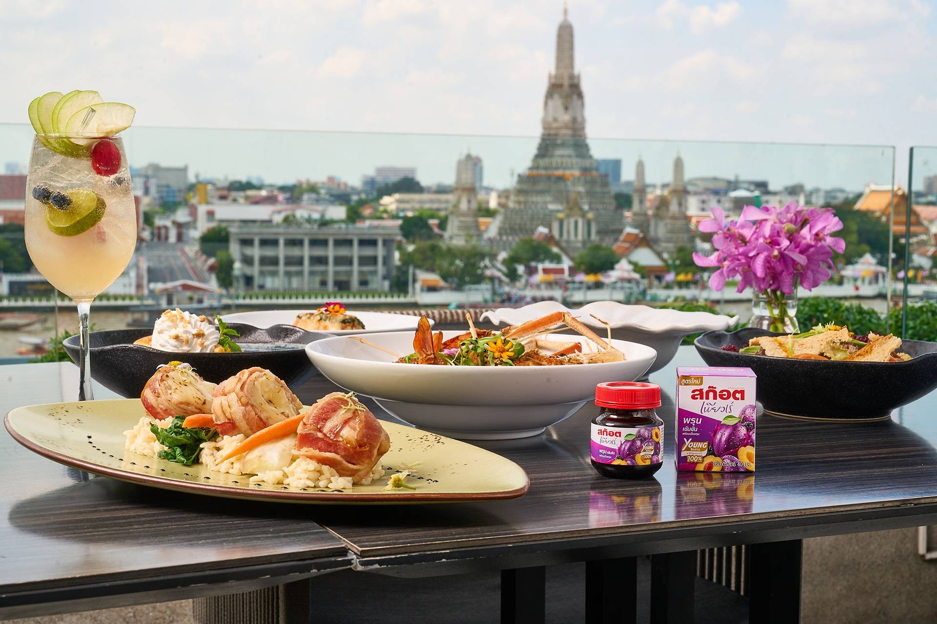 เปิดโหมดสุดชิล 10 Rooftop วิวสวย บรรยากาศดี อาหารรสเลิศ น่าไปเช็กอิน!