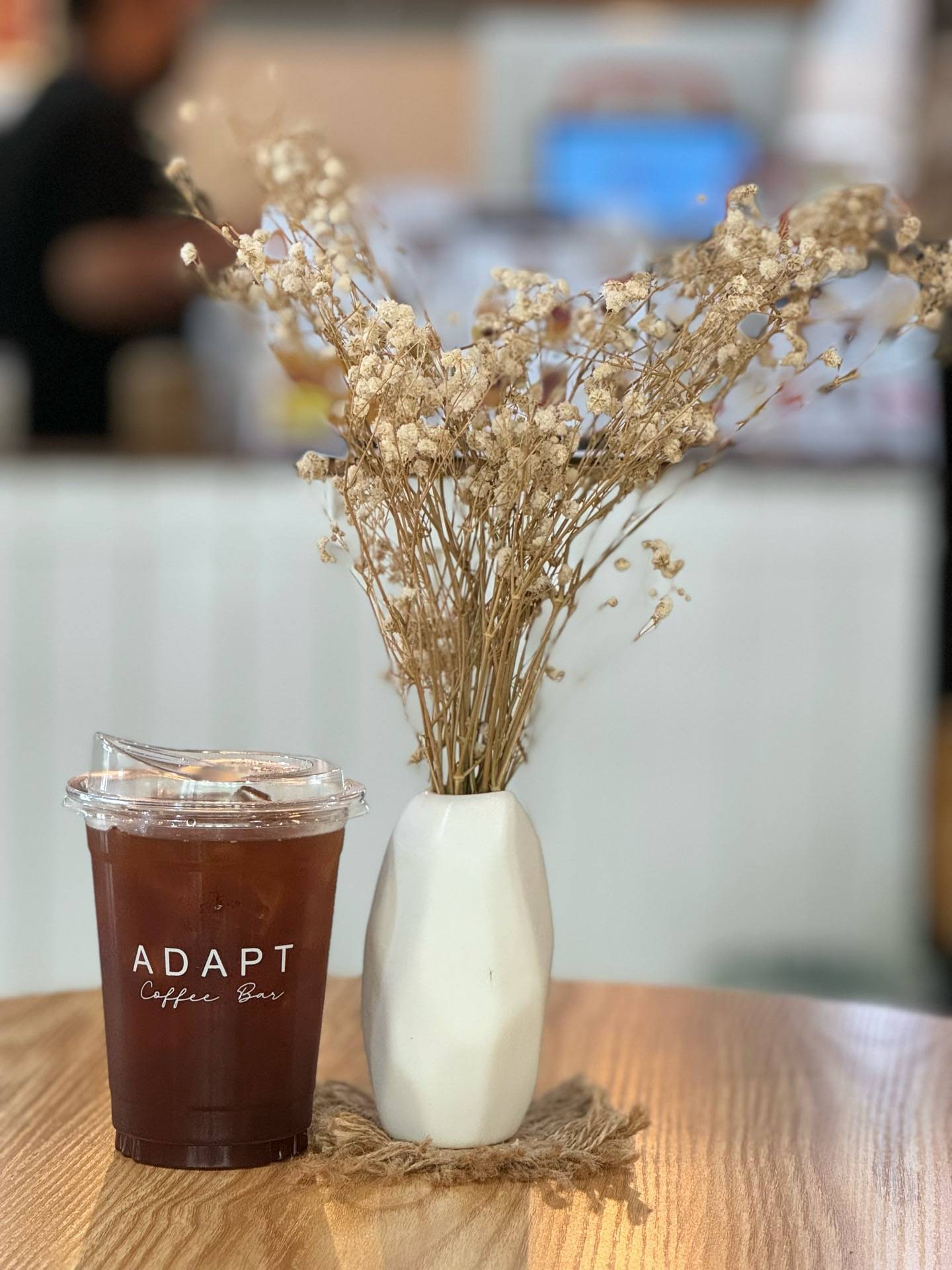 Iced Americano !! ร้าน ADAPT COFFEE BAR SIRIRAJ ศิริราช บ้านช่างหล่อ