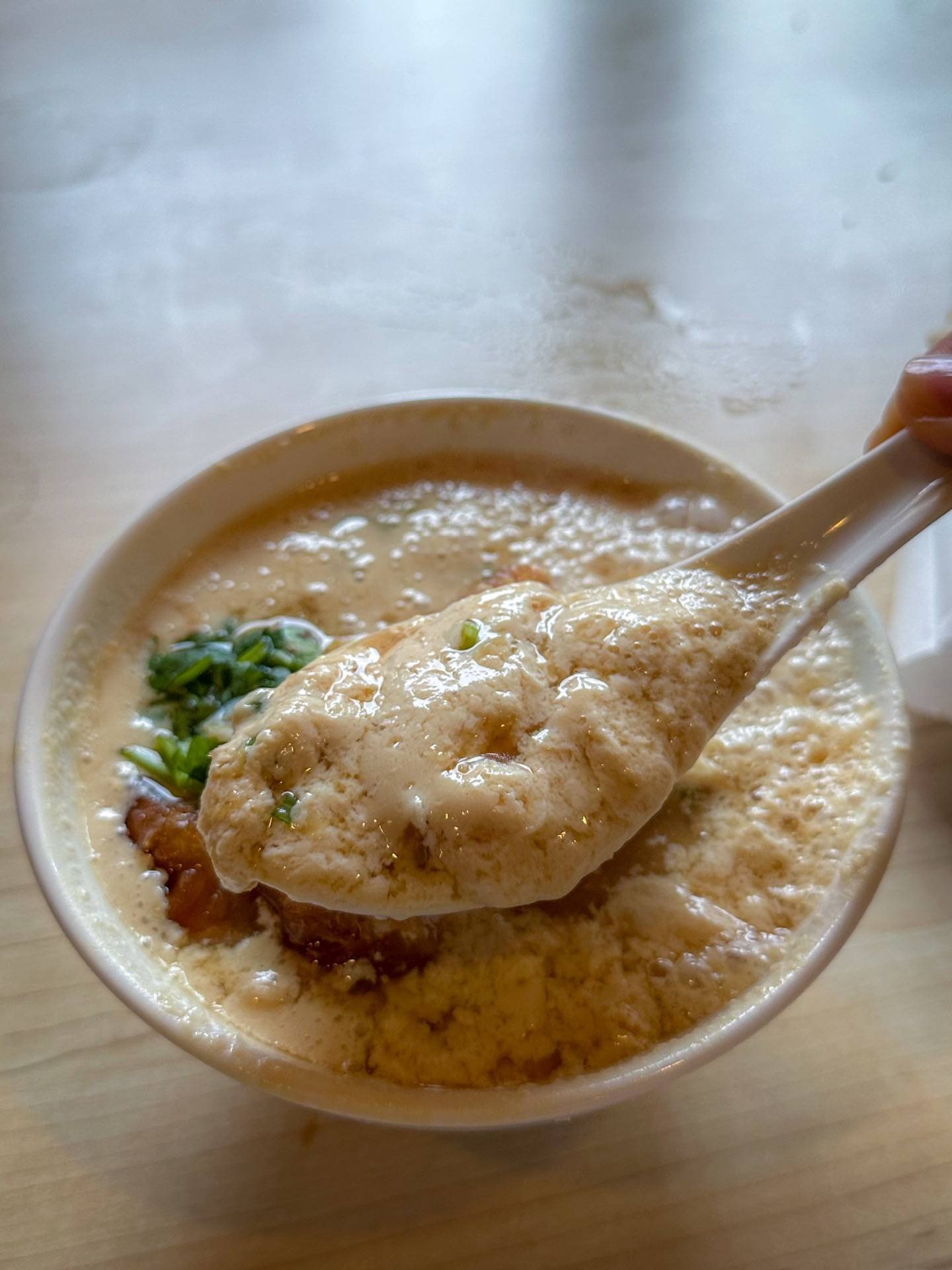 น้ำเต้าหู้เค็ม ร้าน Fu Hang Dou Jiang น้ำเต้าหู้เค็ม 阜杭豆漿