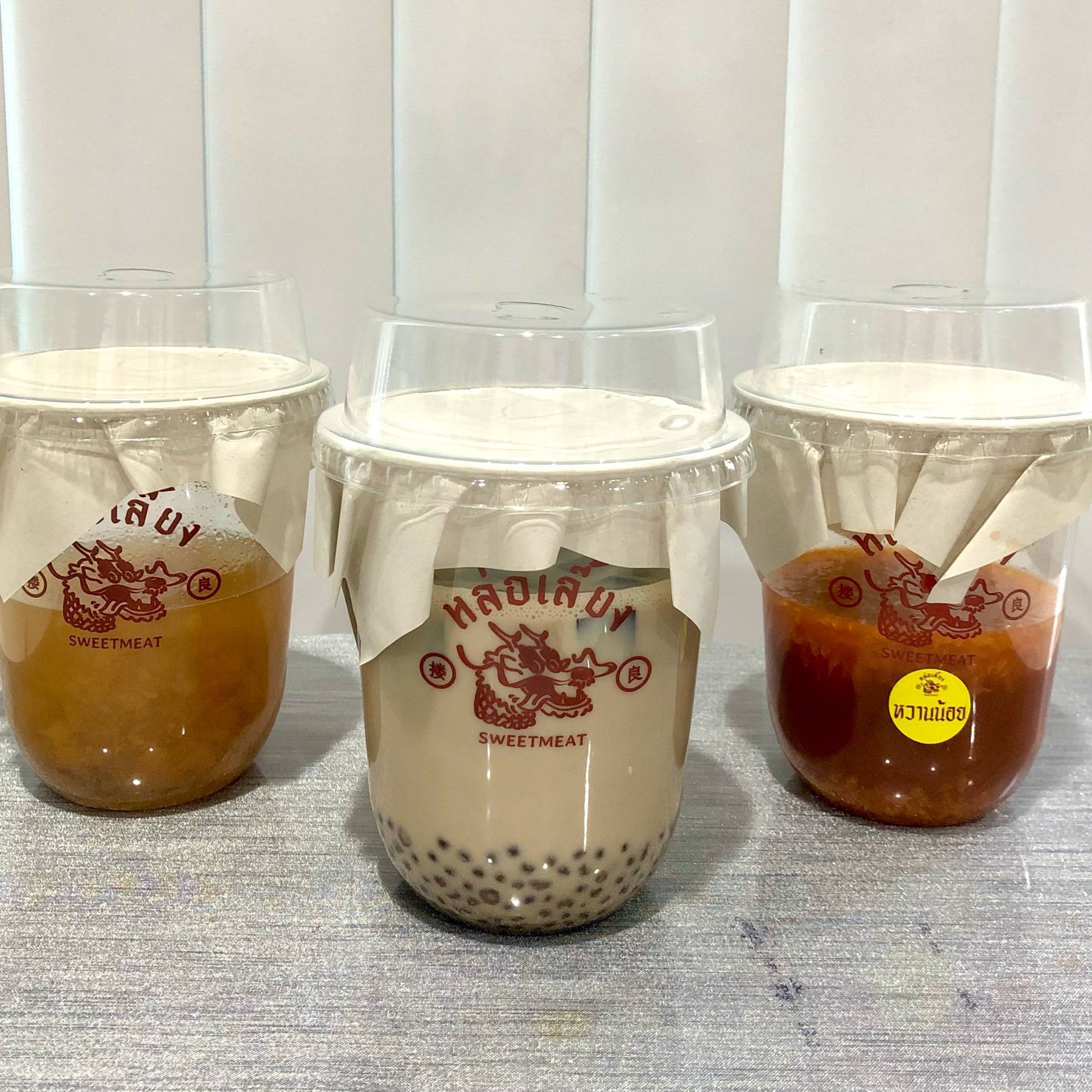 ชามะนาวเกล็ดส้ม ร้าน 🫖หล่อเลี้ยง 搂良 Sweetmeat🫖 โชคดีอิ่มหนำสำราญ สาทร11 ชามะนาวเกล็ดส้ม โกโก้ ...