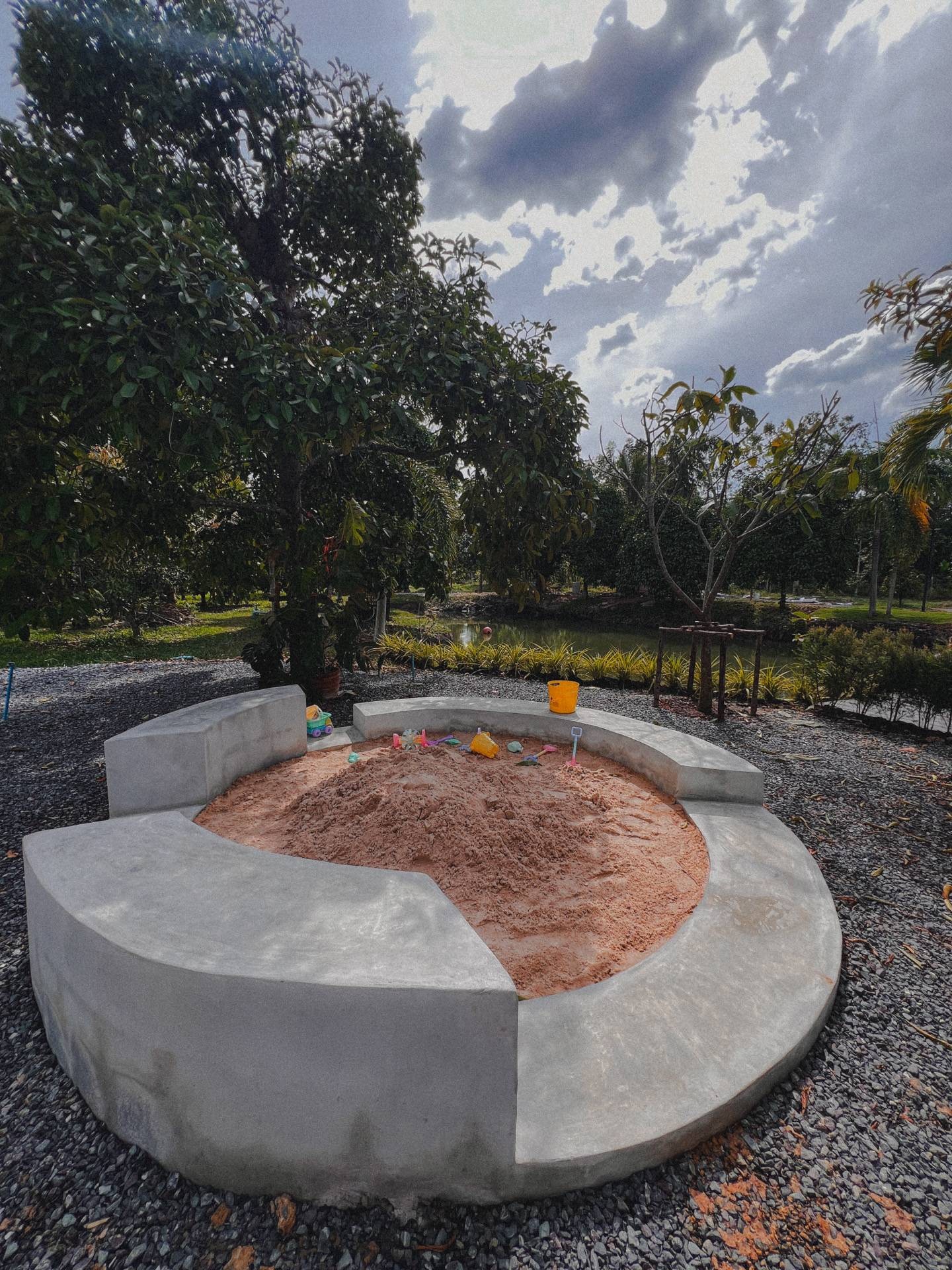 รูป Black Lab rayong