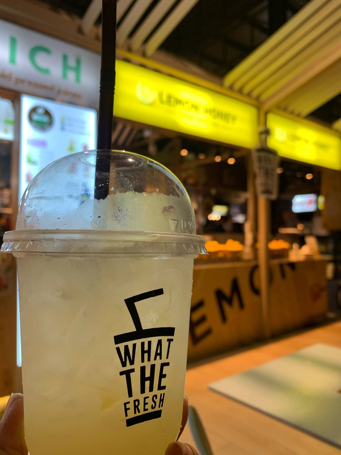 รีวิว What The Fresh ตลาดสดธนบุรี ถนนบรมราชชนนี - Fresh ให้ความสดชื่น