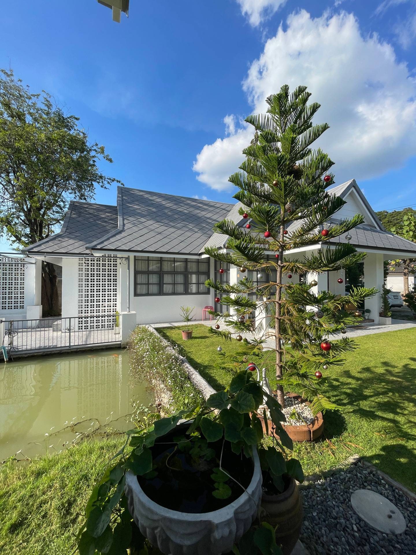 รีวิว HUB studio cafe - ฮับ สตูดิโอ คาเฟ่ - ร้านกาแฟในบ้าน ที่ลำพูน