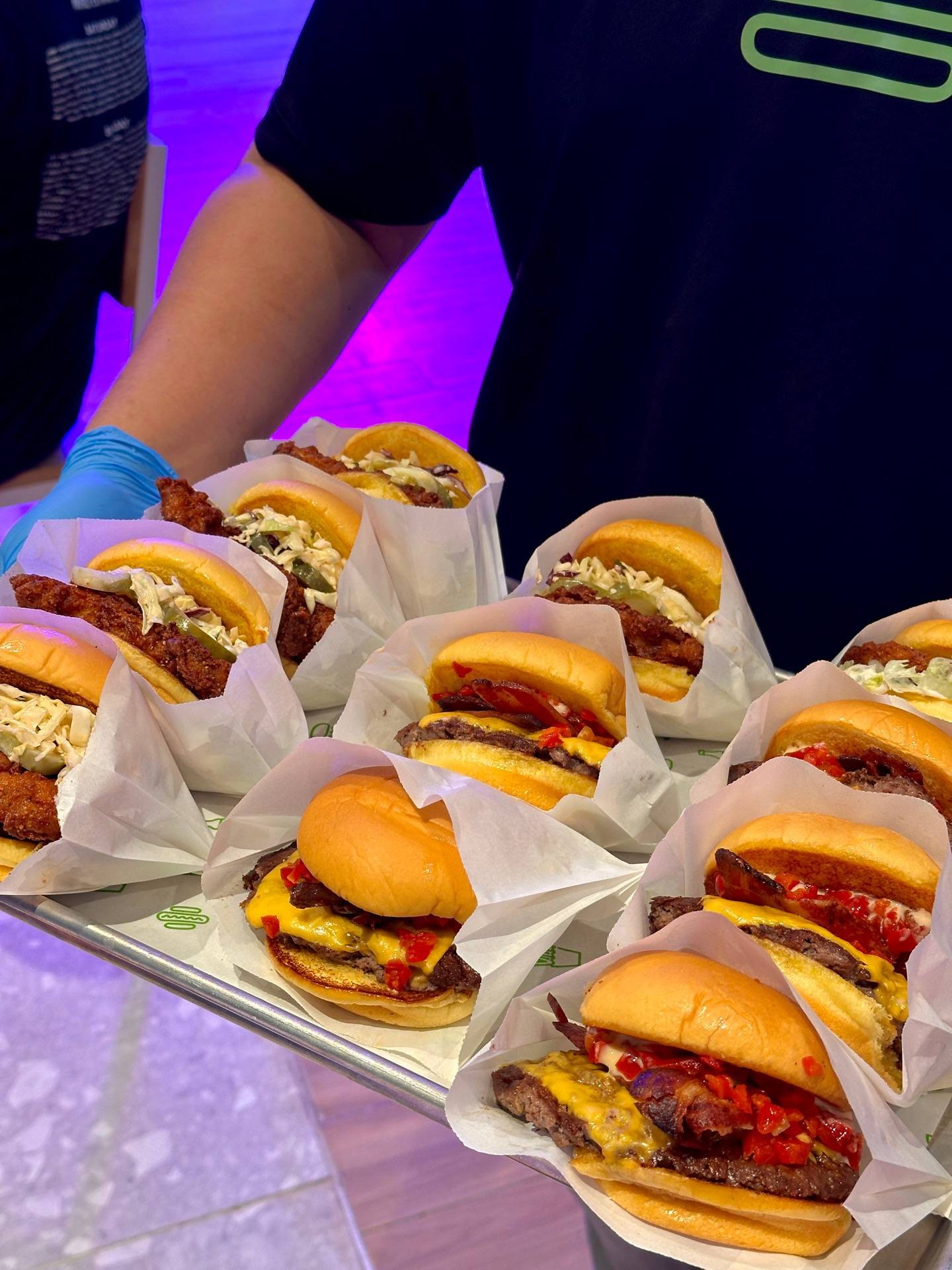 รีวิว Shake Shack เอ็มสเฟียร์ - Shake Shack สาขาที่ 2 เปิดแล้วที่ Emsphere