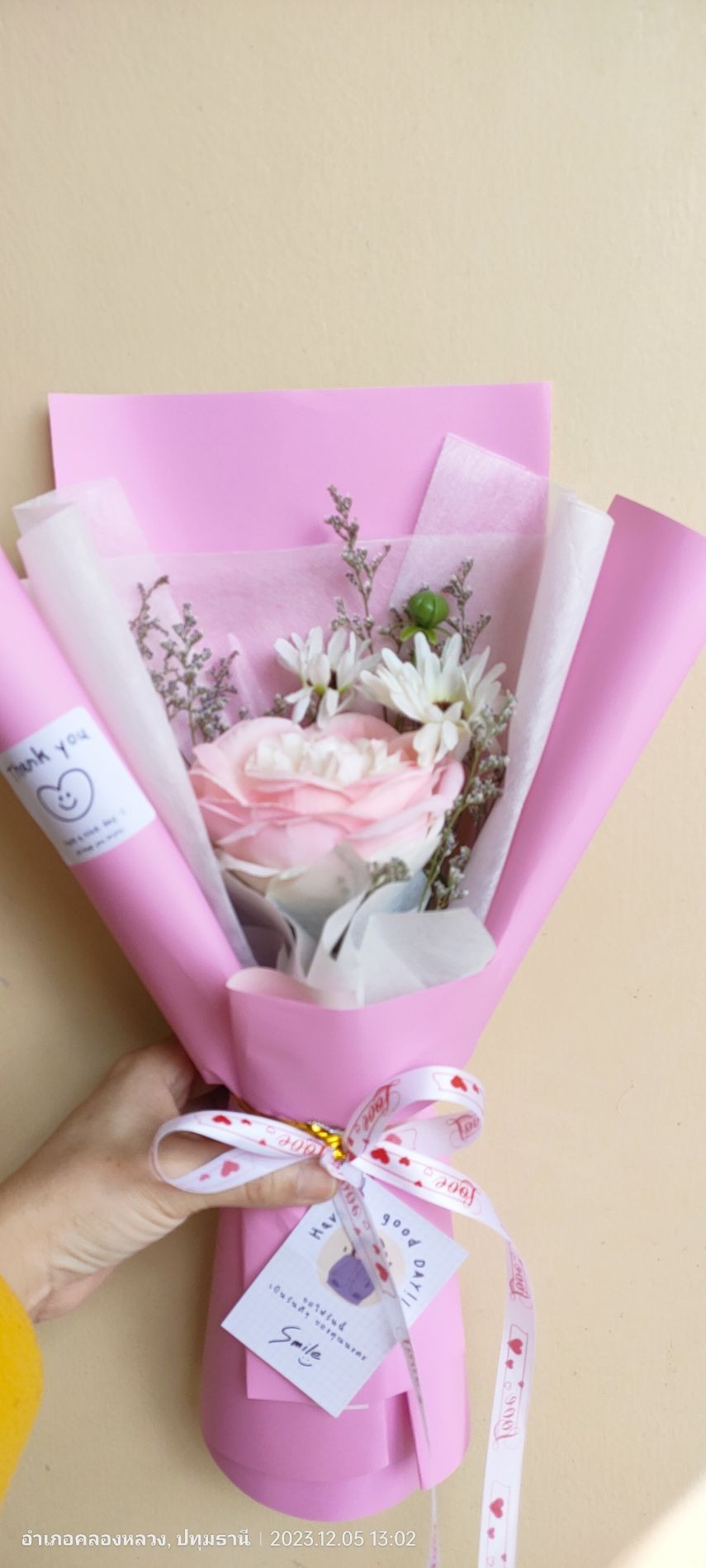 รีวิว DeeFlower - ช่อดอกไม้สวยๆๆมีพร้อมให้บิการแล้วค่ะ