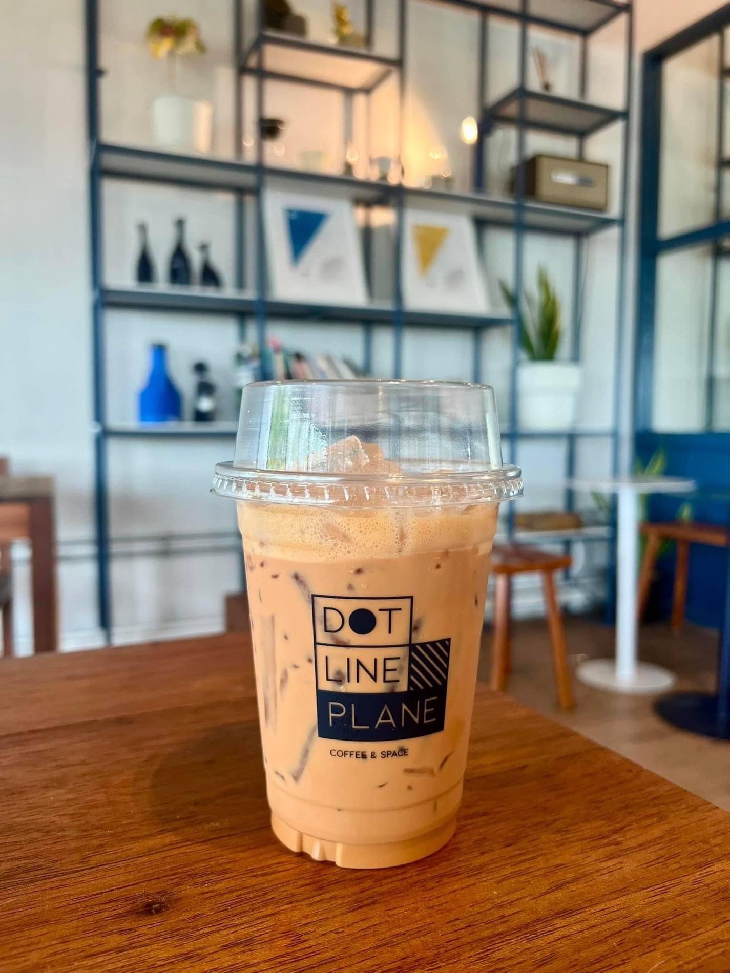 รูป dot.line.plane coffee&space อาคารสถาปัตย์ วลัยลักษณ์