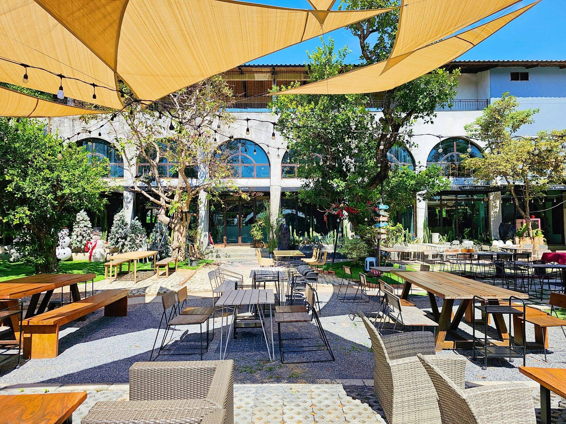 รูป The Rabbit’s Grove กรุงเทพกรีฑา