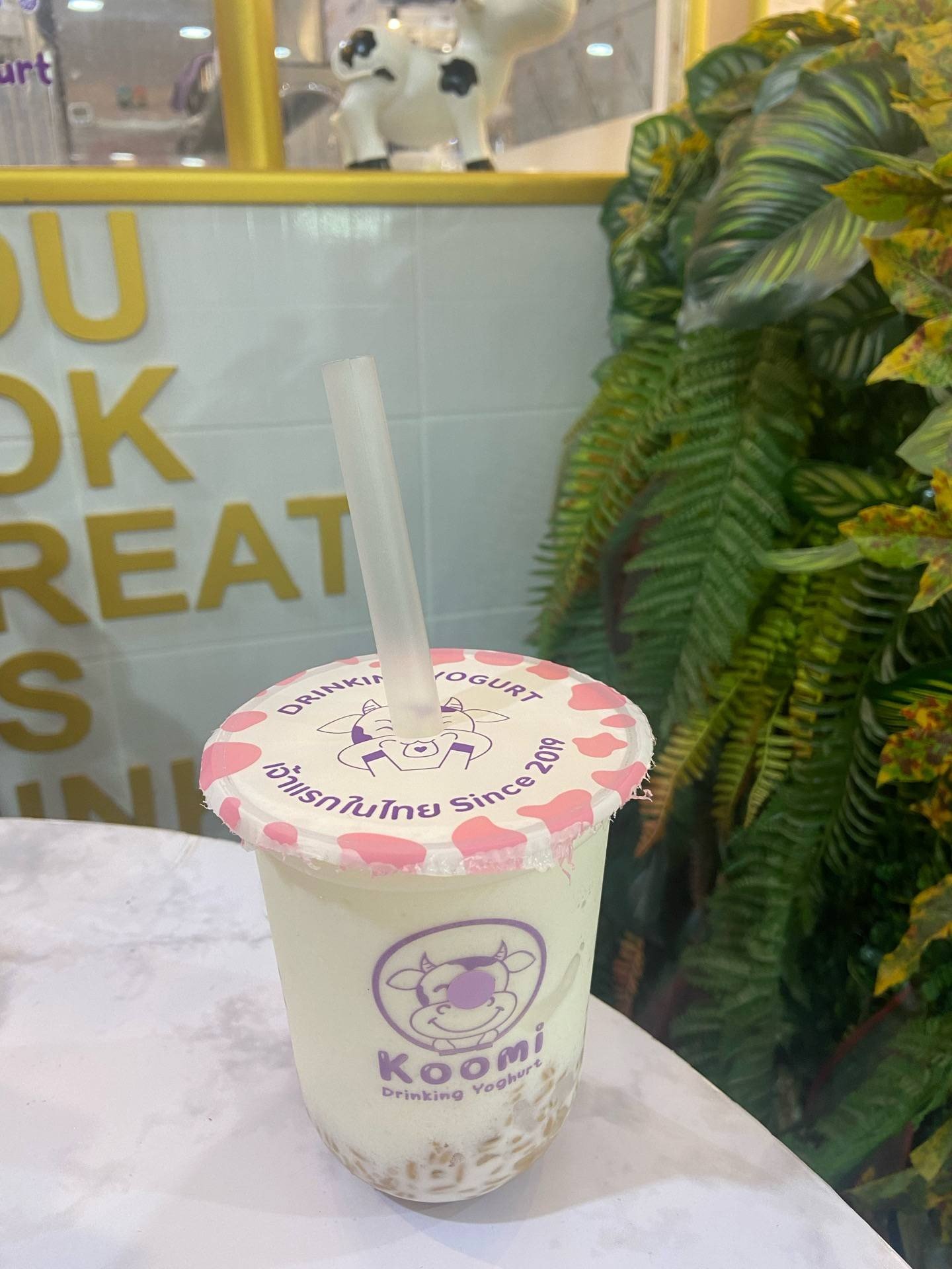 รีวิว Koomi Central Rama9 - เมนู lite อร่อยกำลังดี