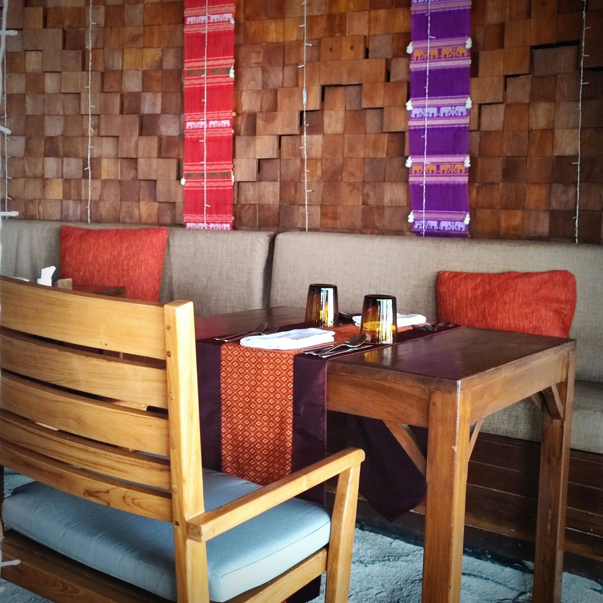 รีวิว Suan Bua, Centara Ras Fushi - ร้านอาหาร ไทย ใน Centara Ras Fushi ...