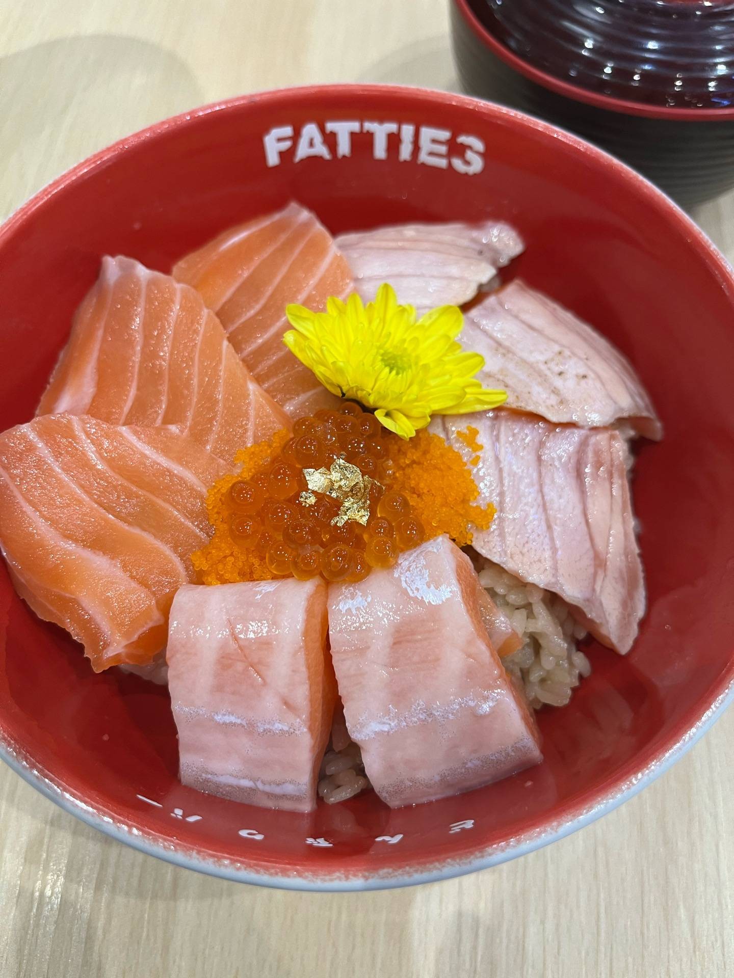 Triple Salmon Don (set) ร้าน Fatties Donburi Bar (ชั้น B) เซ็นทรัลพระราม 9