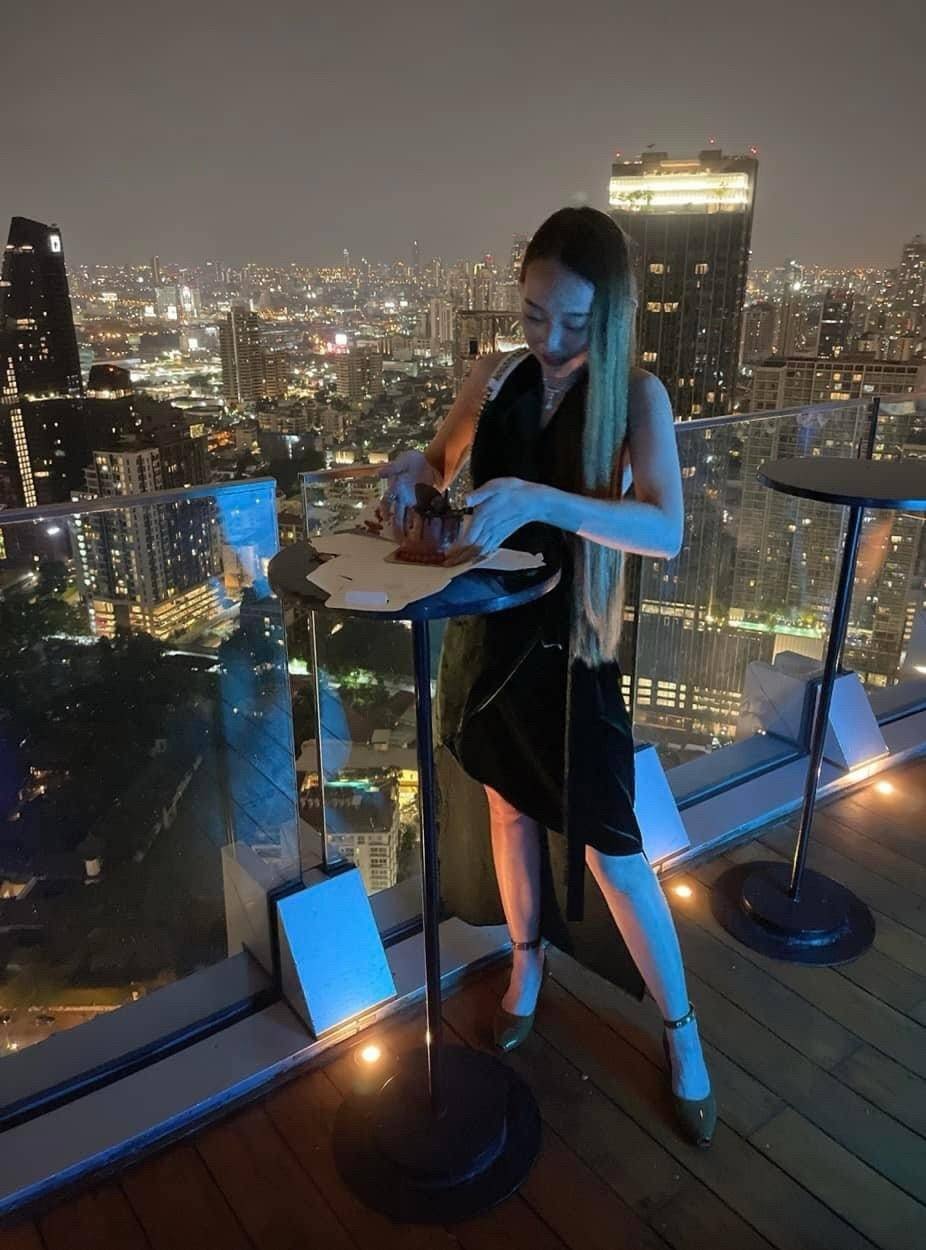 รูป Octave Rooftop Lounge and Bar Bangkok Marriott Hotel Sukhumvit