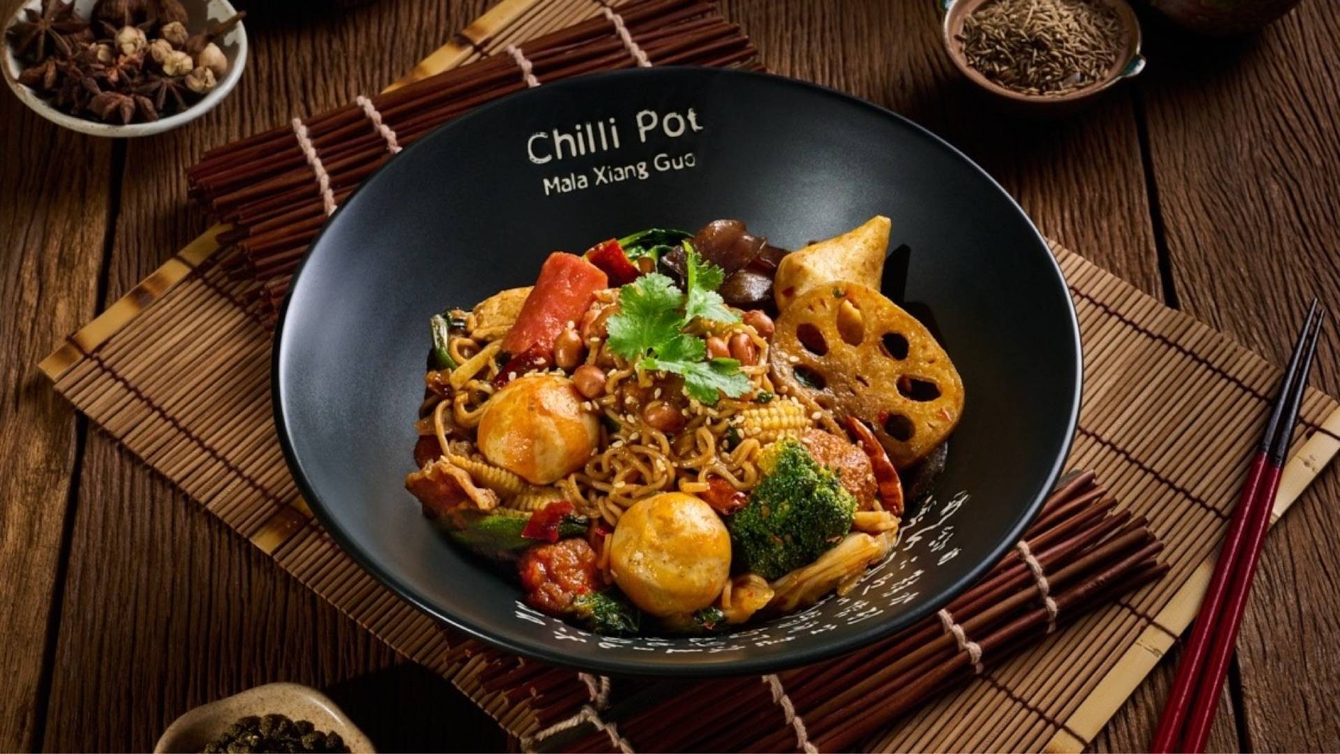 Chilli Pot - ชิลลี่พอท บรรทัดทอง - สั่งอาหารเดลิเวอรี | Wongnai x LINE MAN