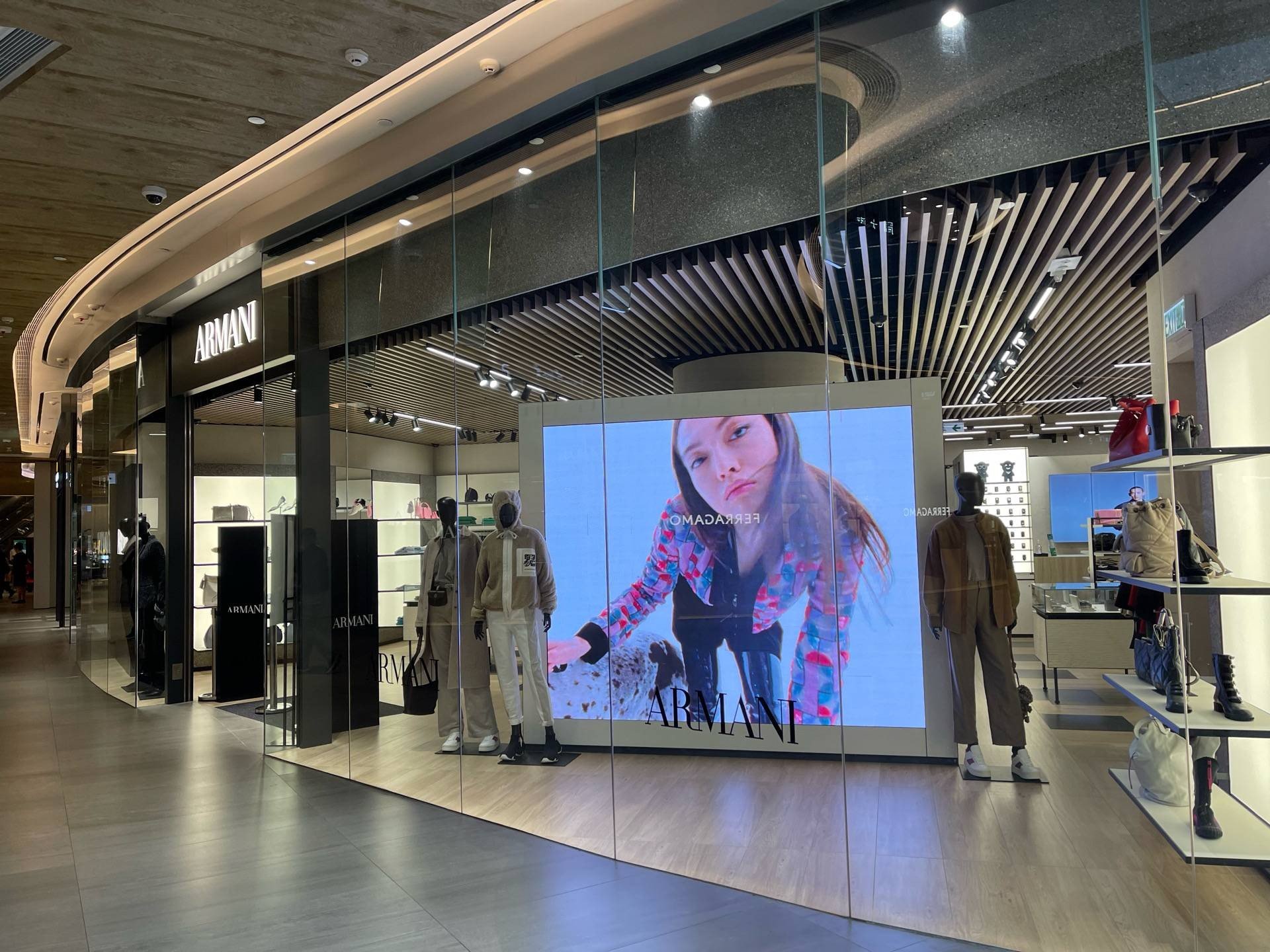 รีวิว Citygate Outlet - Lifestyle outlet ที่ดีอีกแห่งของฮ่องกง แนว ...