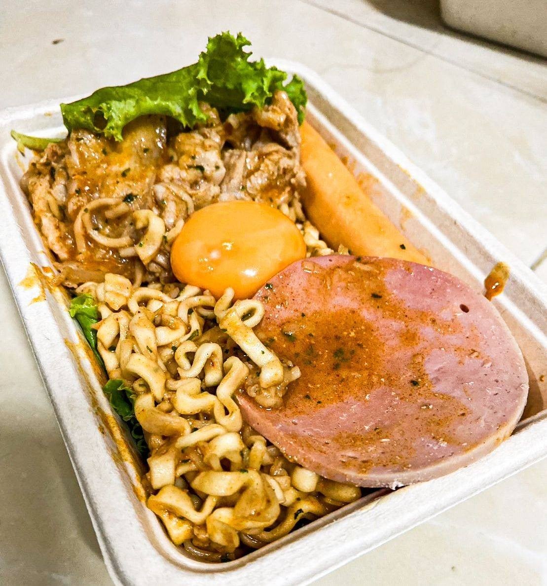 ร้าน Mee Kae Nee (มีแค่นี้) | รีวิวร้านอาหาร