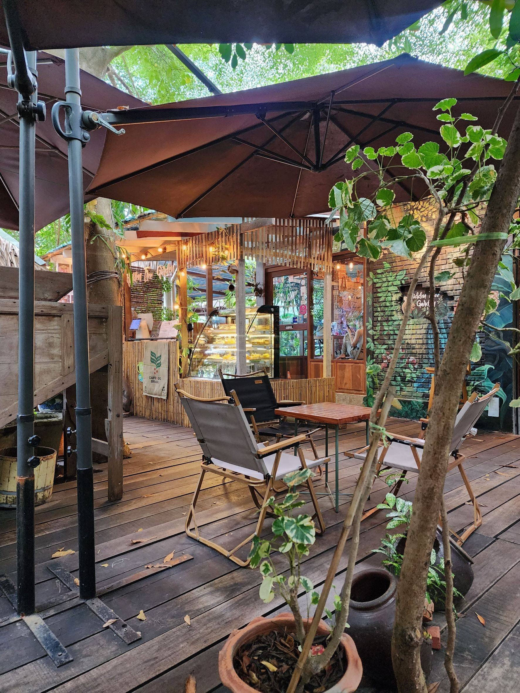 รีวิว Hidden Tree Garden Specialty Coffee