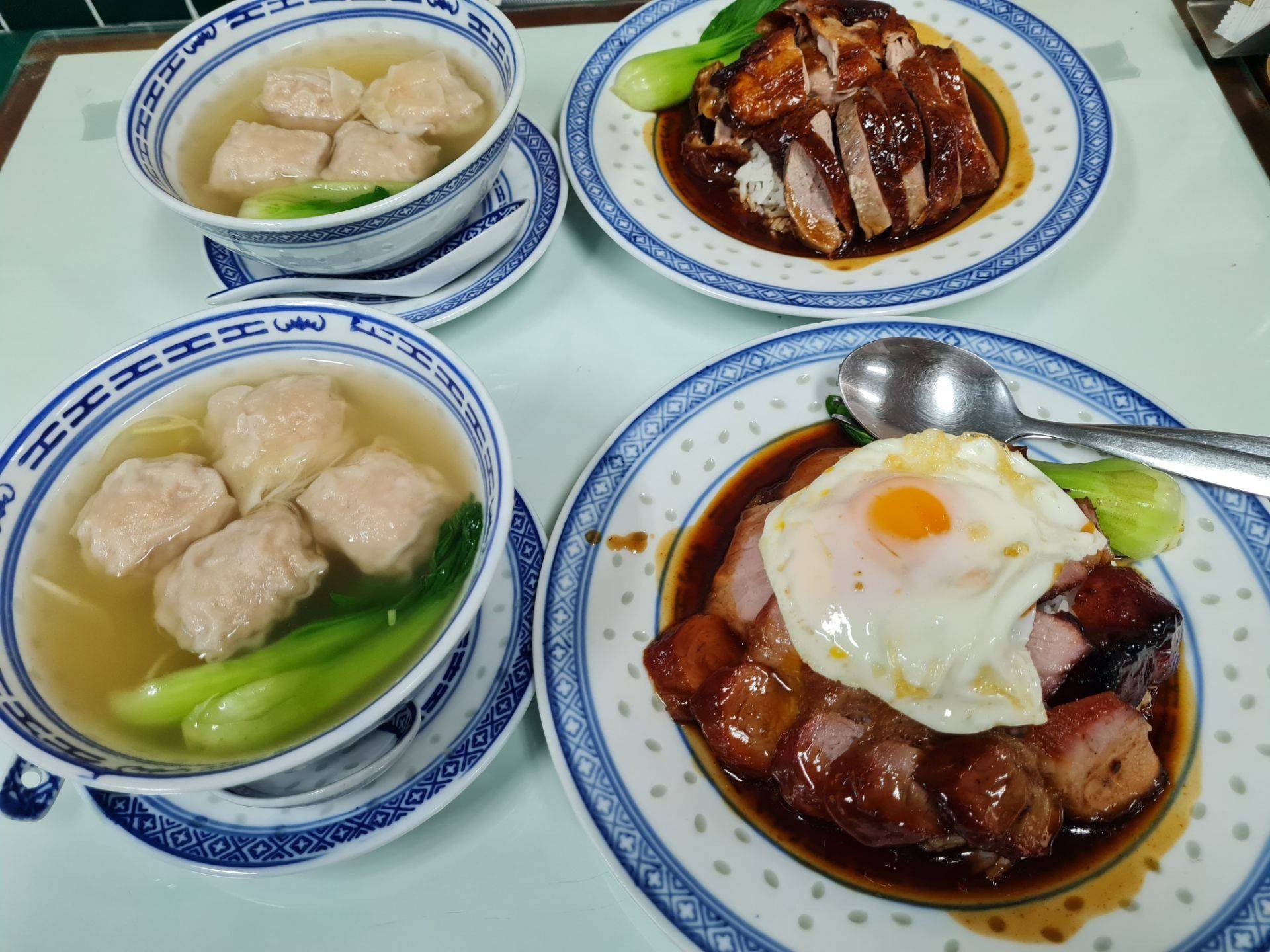 รีวิว Apollo Duck อพอลโล่ดั๊ก - - กลางวันคนเยอะ ตกเย็นร้านเงียบเลย