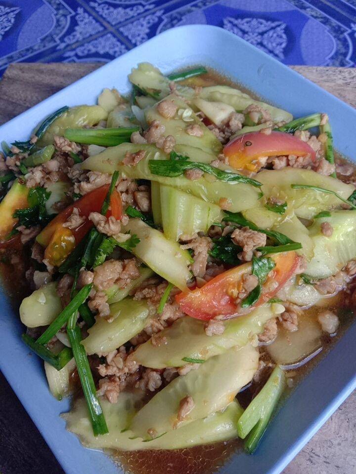 กระเพราพริกแห้ง By Marry JOY - สั่งอาหารเดลิเวอรี | Wongnai x LINE MAN