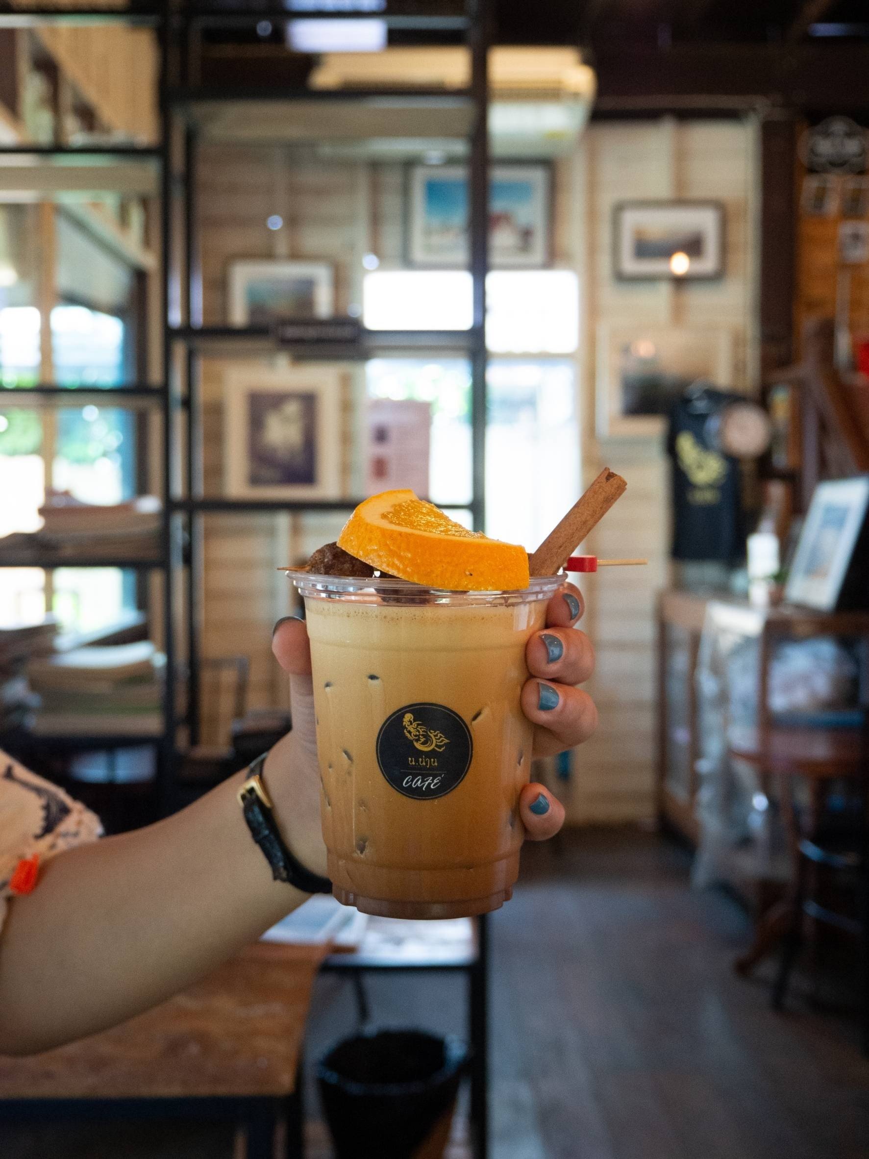 รีวิว น.น่าน คาเฟ่ Lab & Roastery - ร้านกาแฟที่น่าน ดีเกือบทุกร้าน