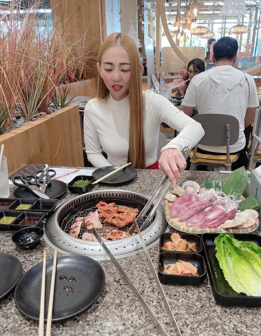 รูป แซลมอน Neta grill มาร์เก็ตวิลเลจ รังสิตคลองสี่