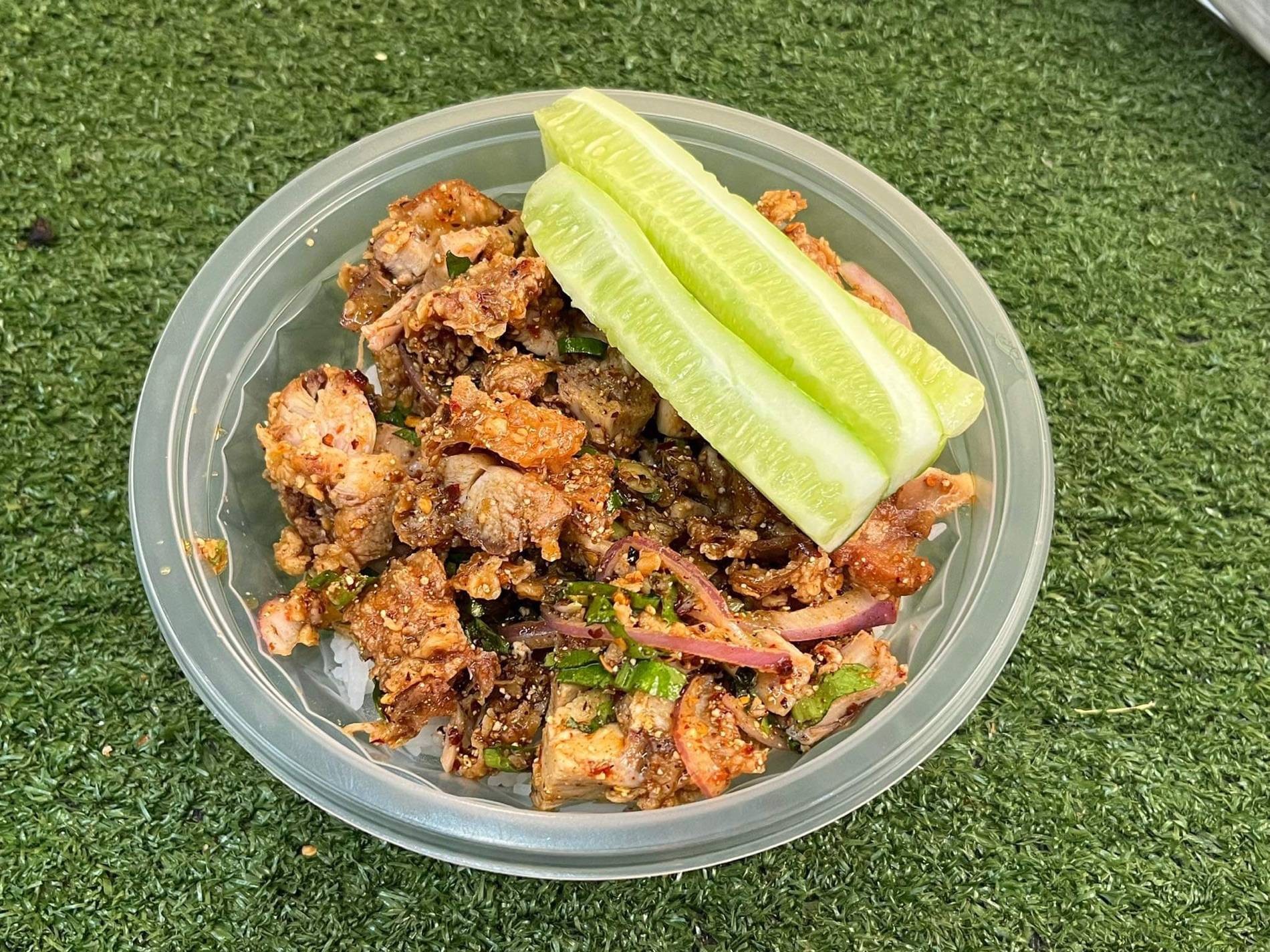 ร้าน ข้าวยำไก่ The Paseo Food Park | รีวิวร้านอาหาร
