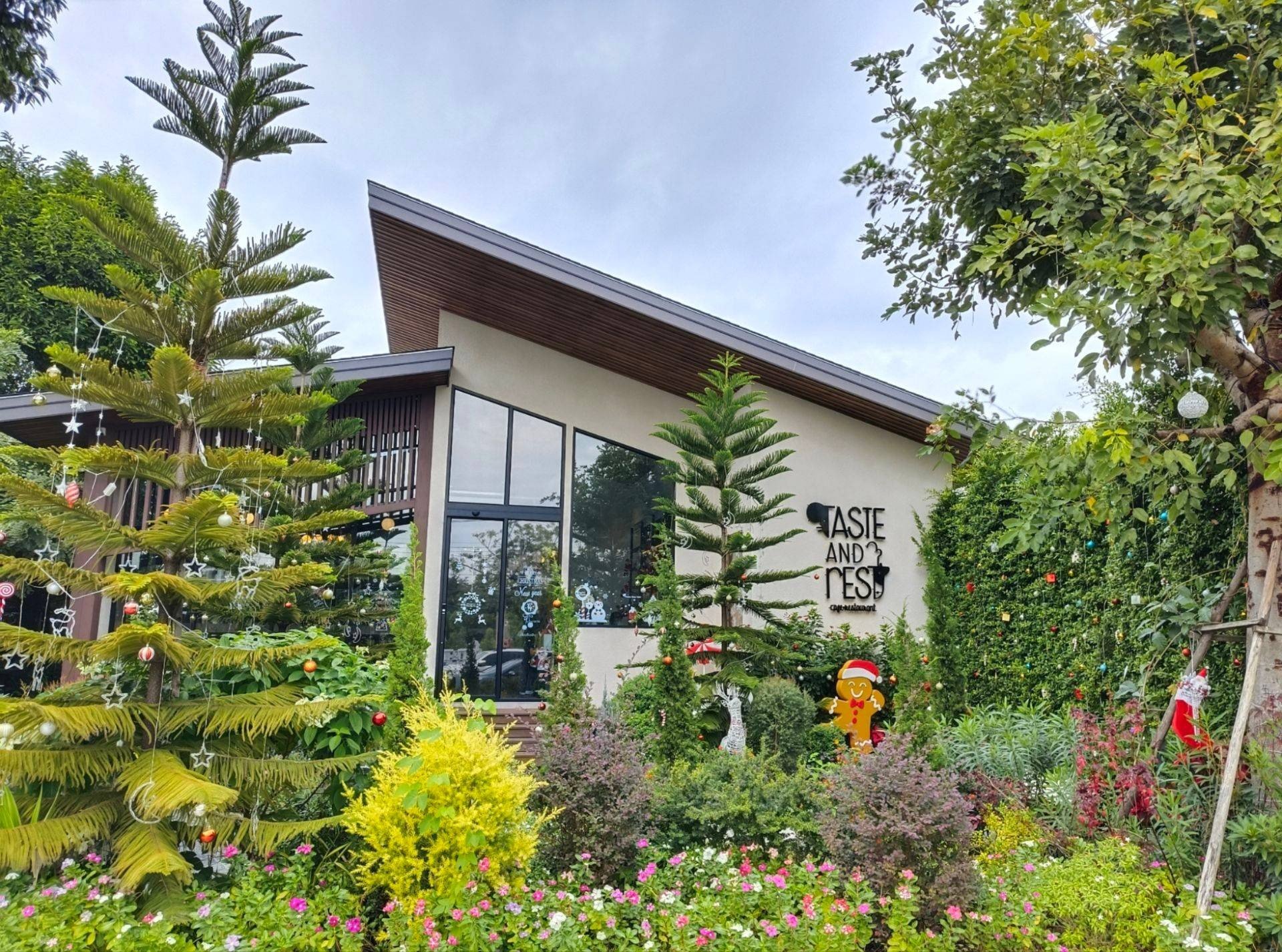 รีวิว Taste&rest Cafe And Restaurant - คาเฟ่ใหม่ใจกลางเมืองอยู่ใกล้พระ ...