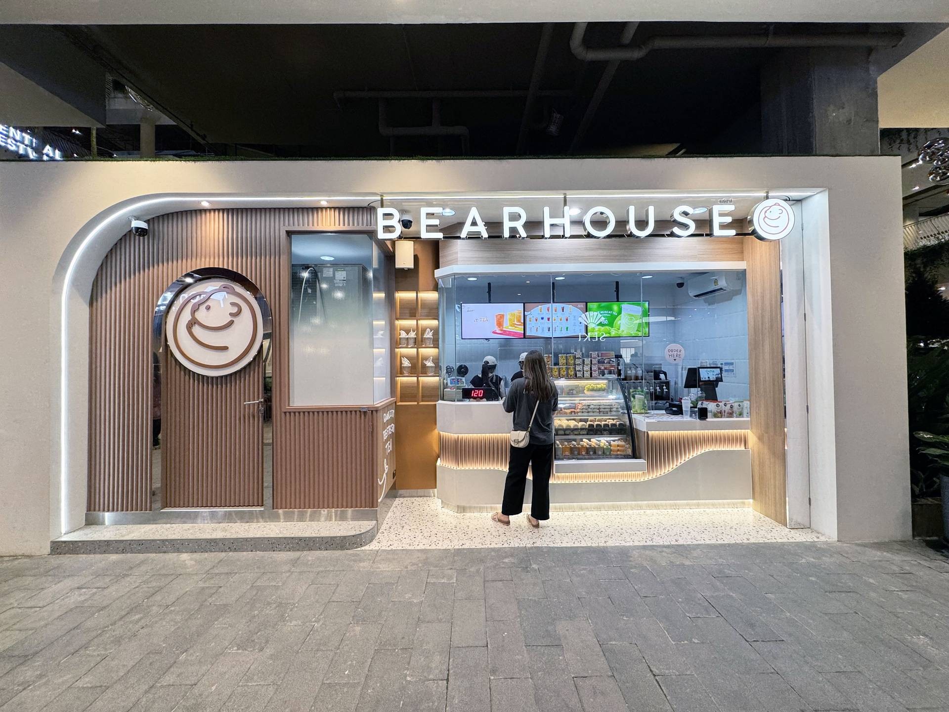 รีวิว BEARHOUSE Central Westville - " BEARHOUSE (แบร์เฮาส์) Central Westville ” ชาองุ่นยอดฮิต ...