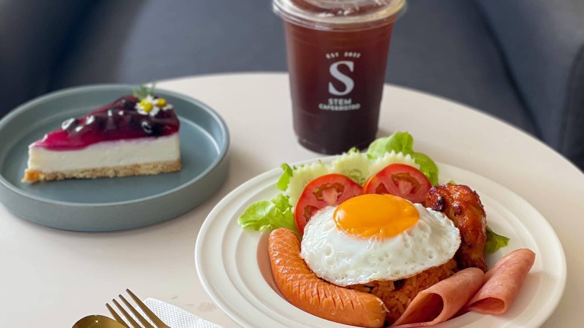 ร้าน Stem Cafe & Bistro เมืองพัทลุง | รีวิวร้านอาหาร