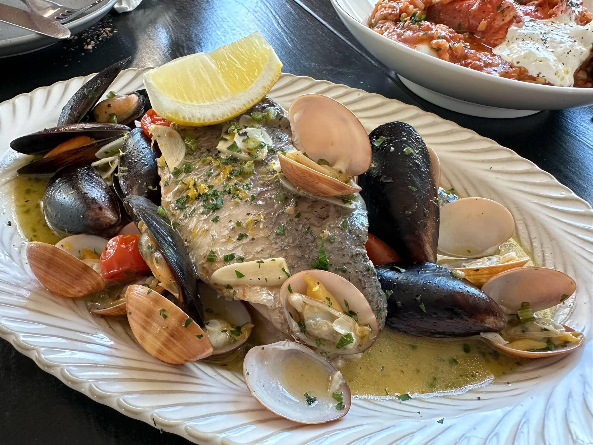 รีวิว FIVE OLIVES RESTAURANT เชิงทะเล - Five Olives