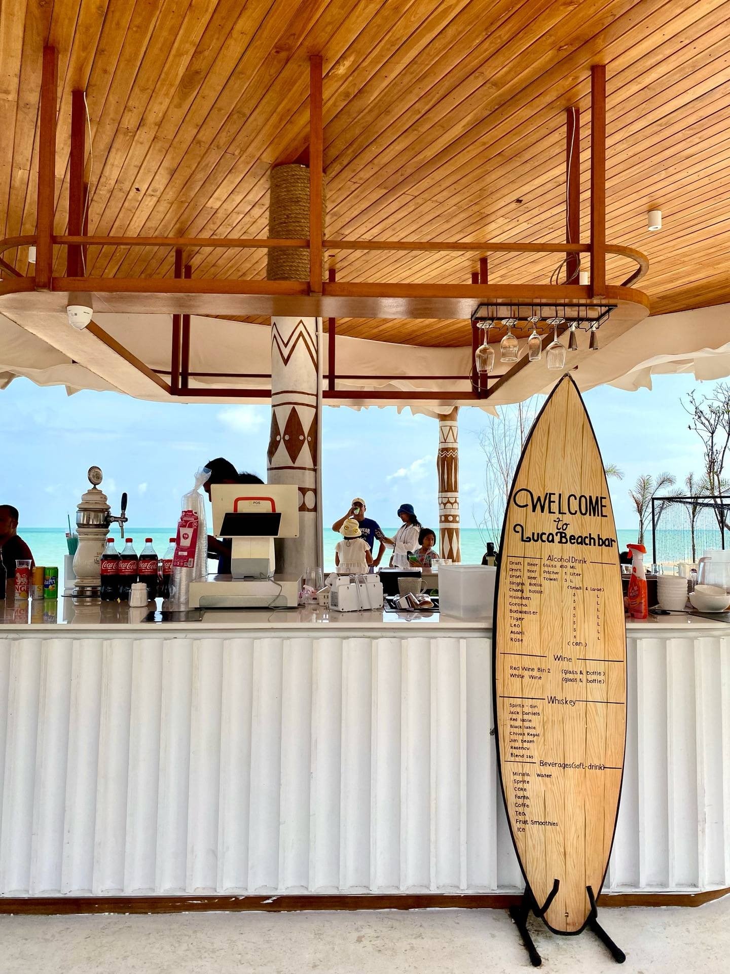 ร้าน Luca Beach Club Sichon | รีวิวร้านอาหาร