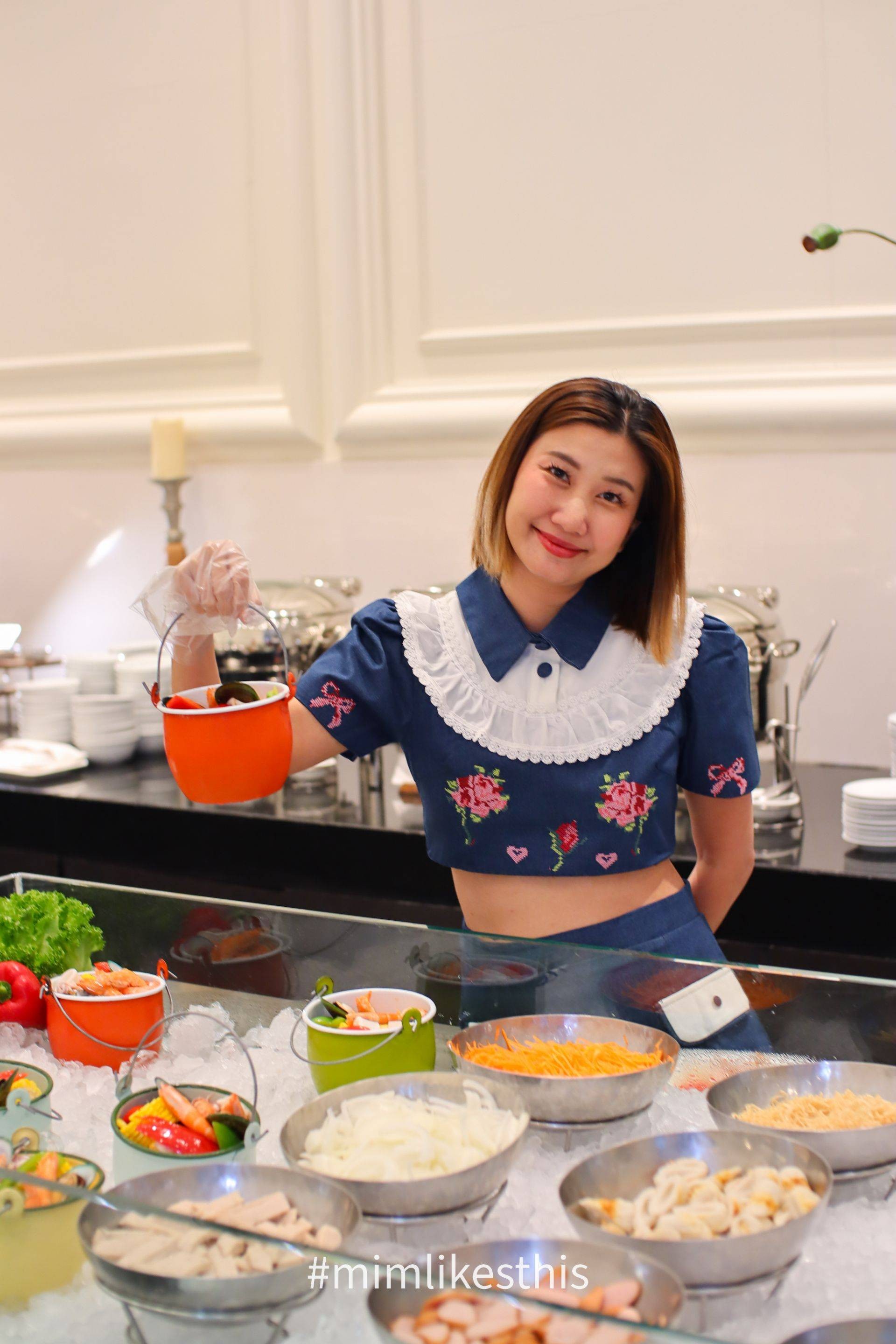 รีวิว BlueSpice Cafe แกรนด์ เซ็นเตอร์ พ้อยต์ สุขุมวิท 55 - บุฟเฟ่ต์ข้าวต้มราคาดี