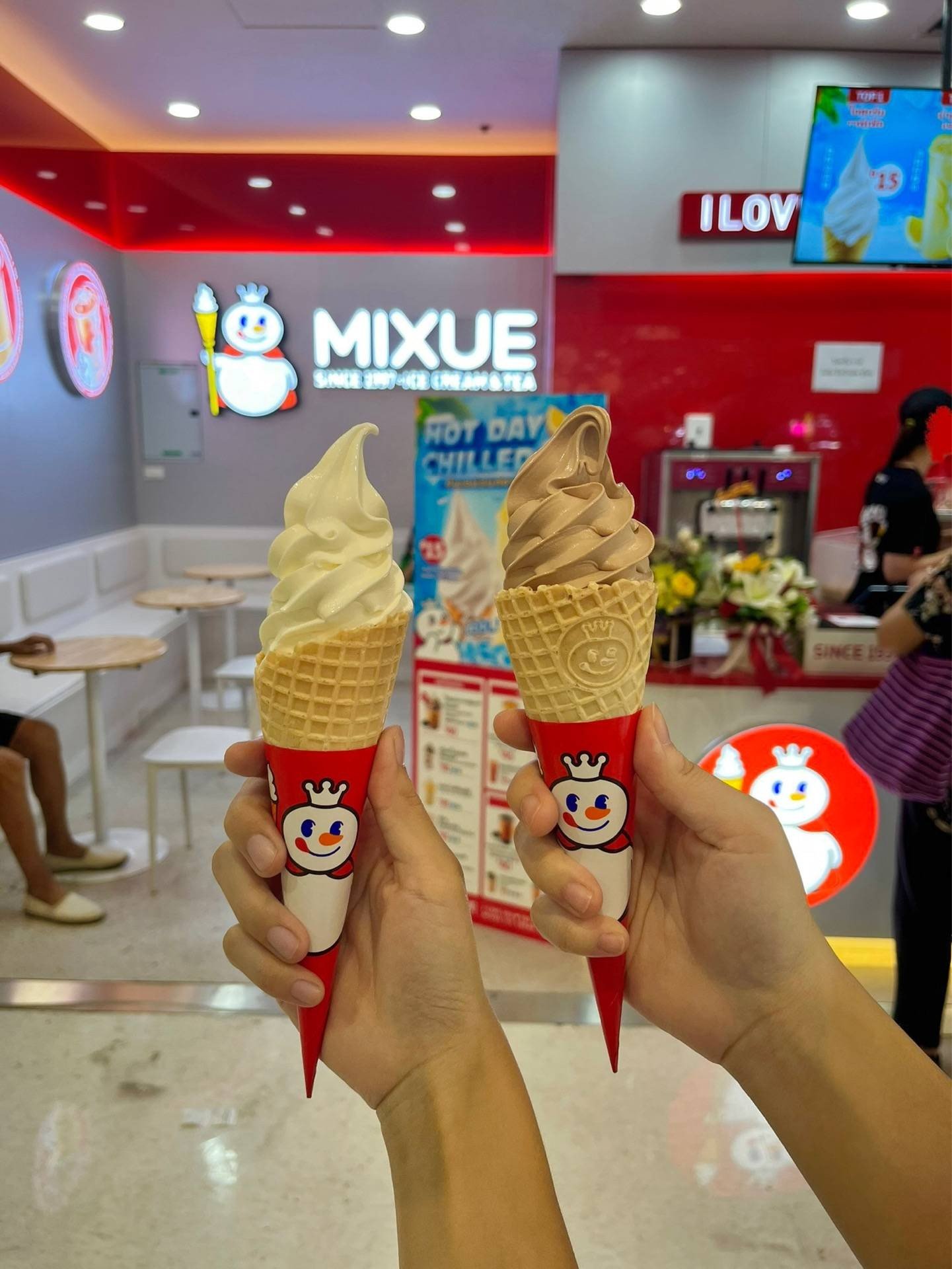 รีวิว Mixue โลตัส พระราม 4 - MIXUE ⛄️🍦since 1997 • Ice Cream & Tea มาเปิดสาขาใหม่ 📌โลตัส พระราม 4