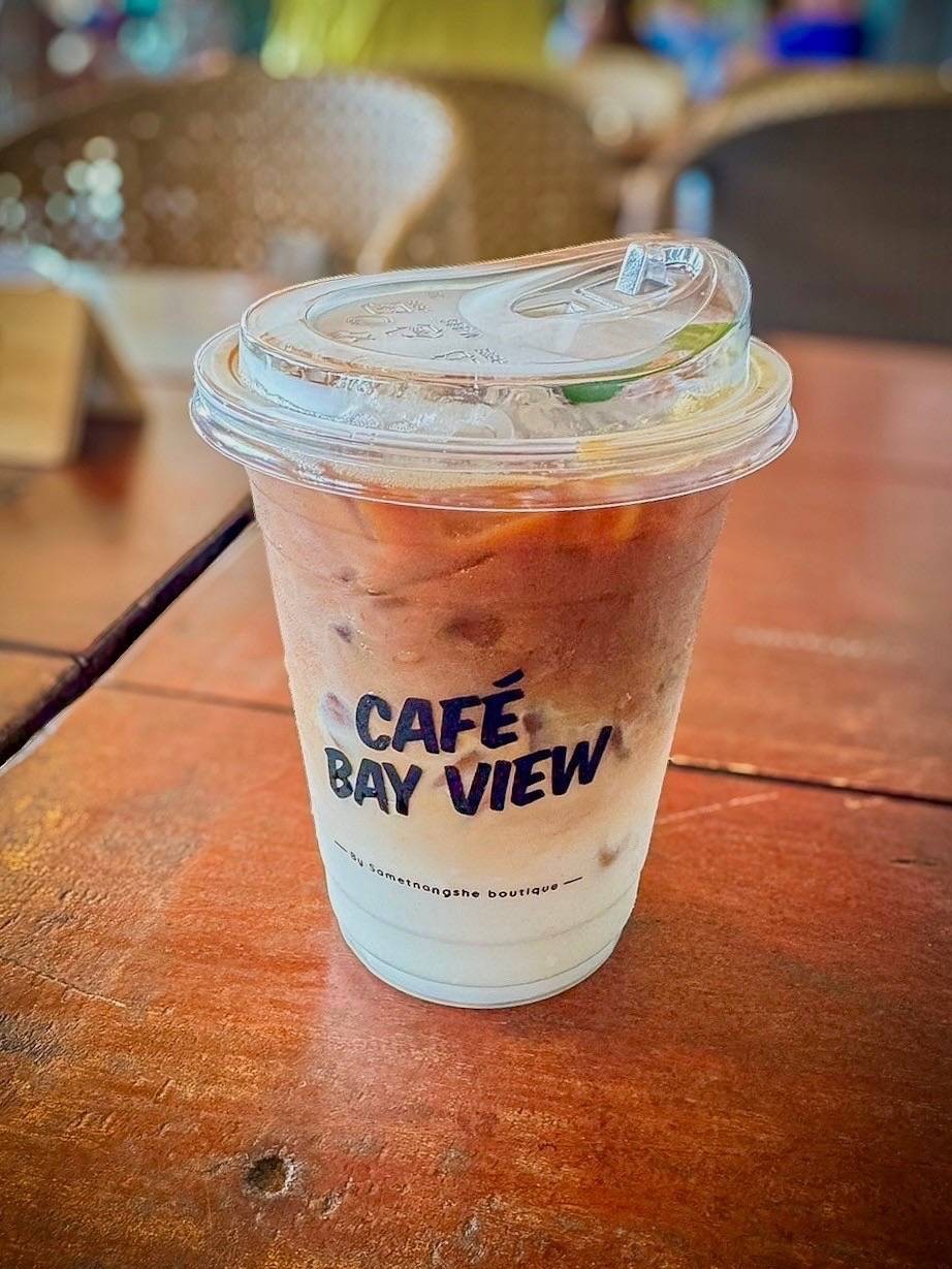 รูป Bay View Cafe เสม็ดนางชีบูทีค Bay View Cafe เสม็ดนางชีบูทีค