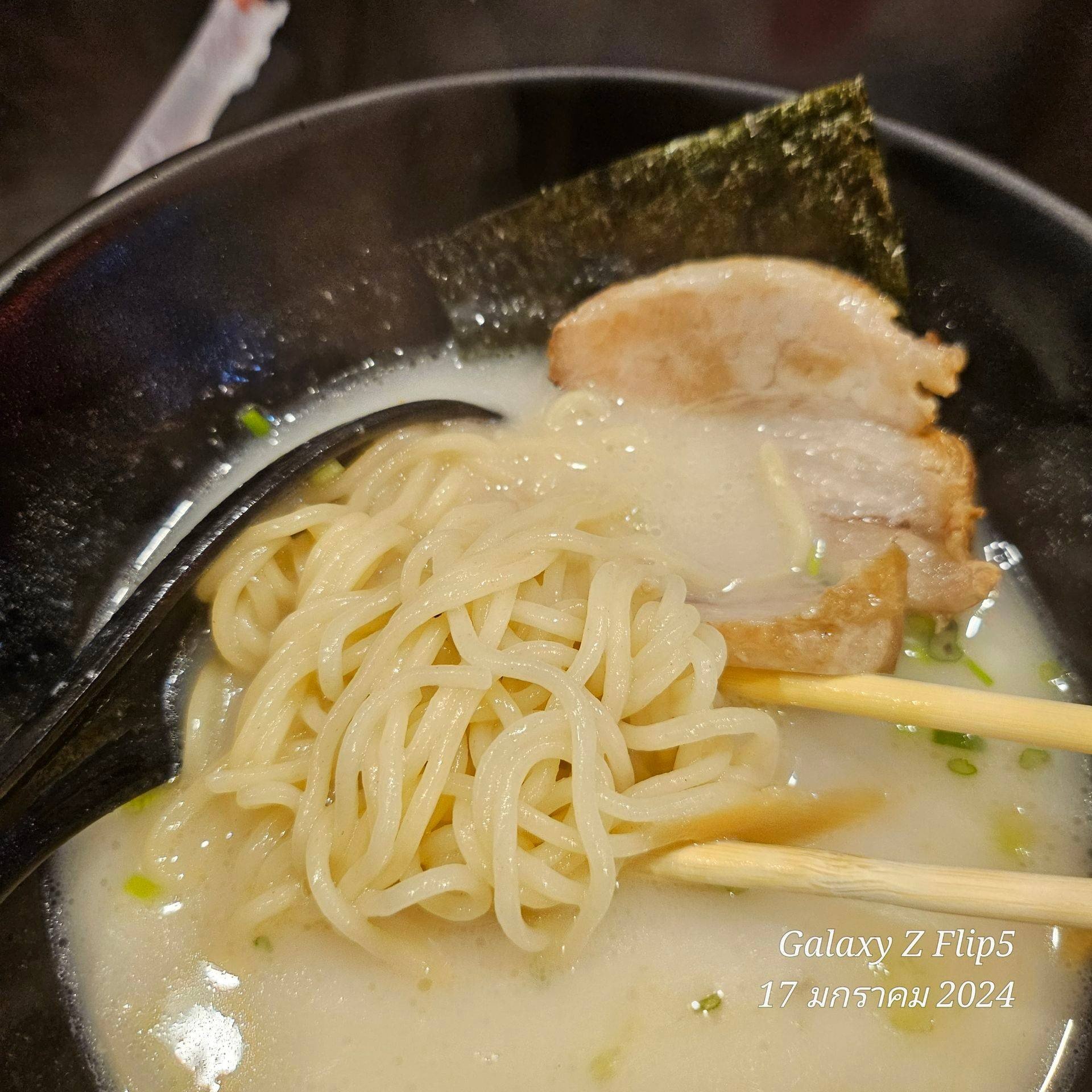 Tonkotsu Ramen ร้าน 39 ramen สุขาภิบาล 1