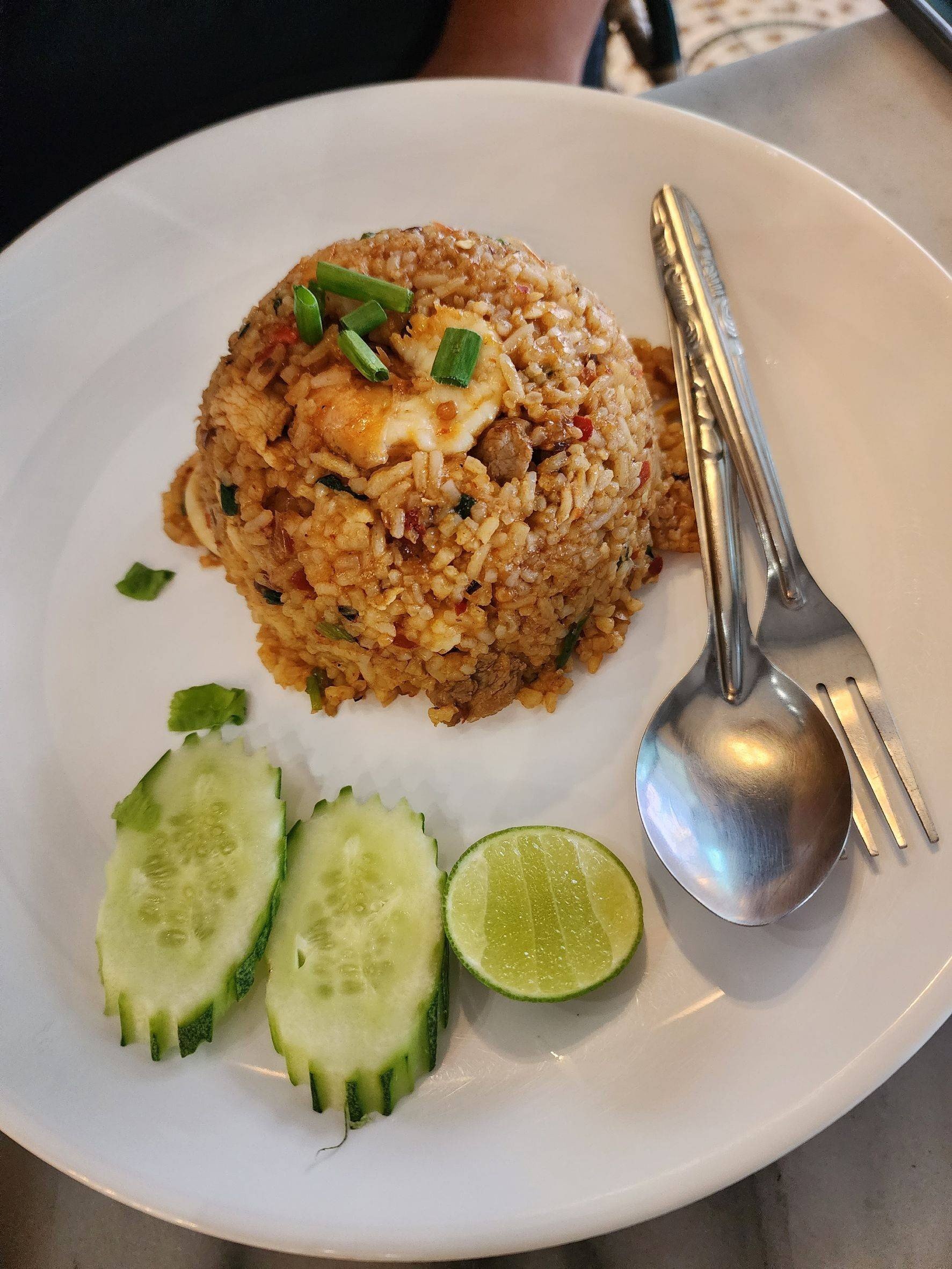 รีวิว M5 cafe ร้านอาหารฮาลาล (เอ็มไฟว์ คาเฟ่ แอน เรสเตอรองค์)